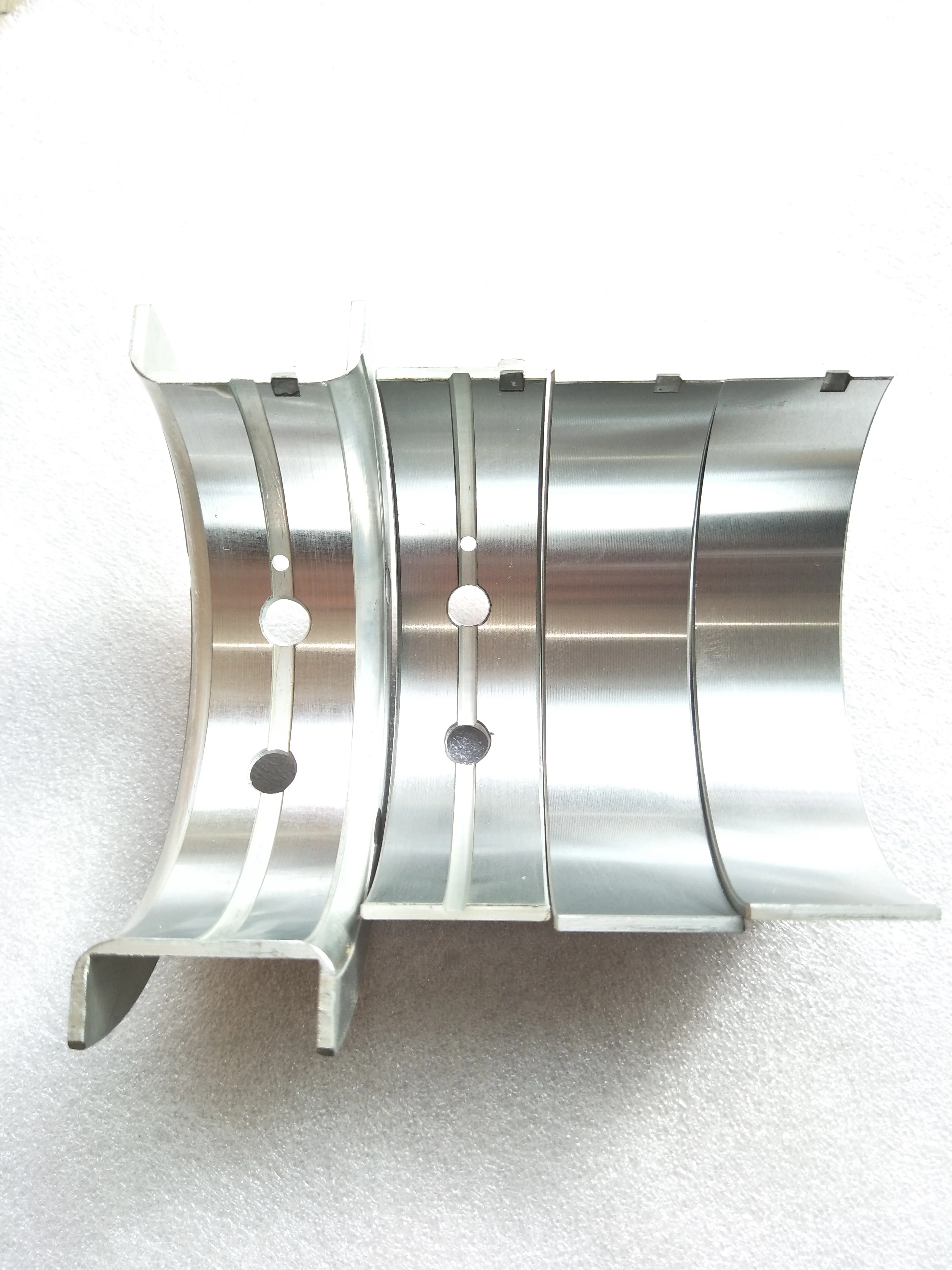 6bt5.9 Motor Diesel Engine Part Crankshaft Main Bearing 3802070 4955352 ...