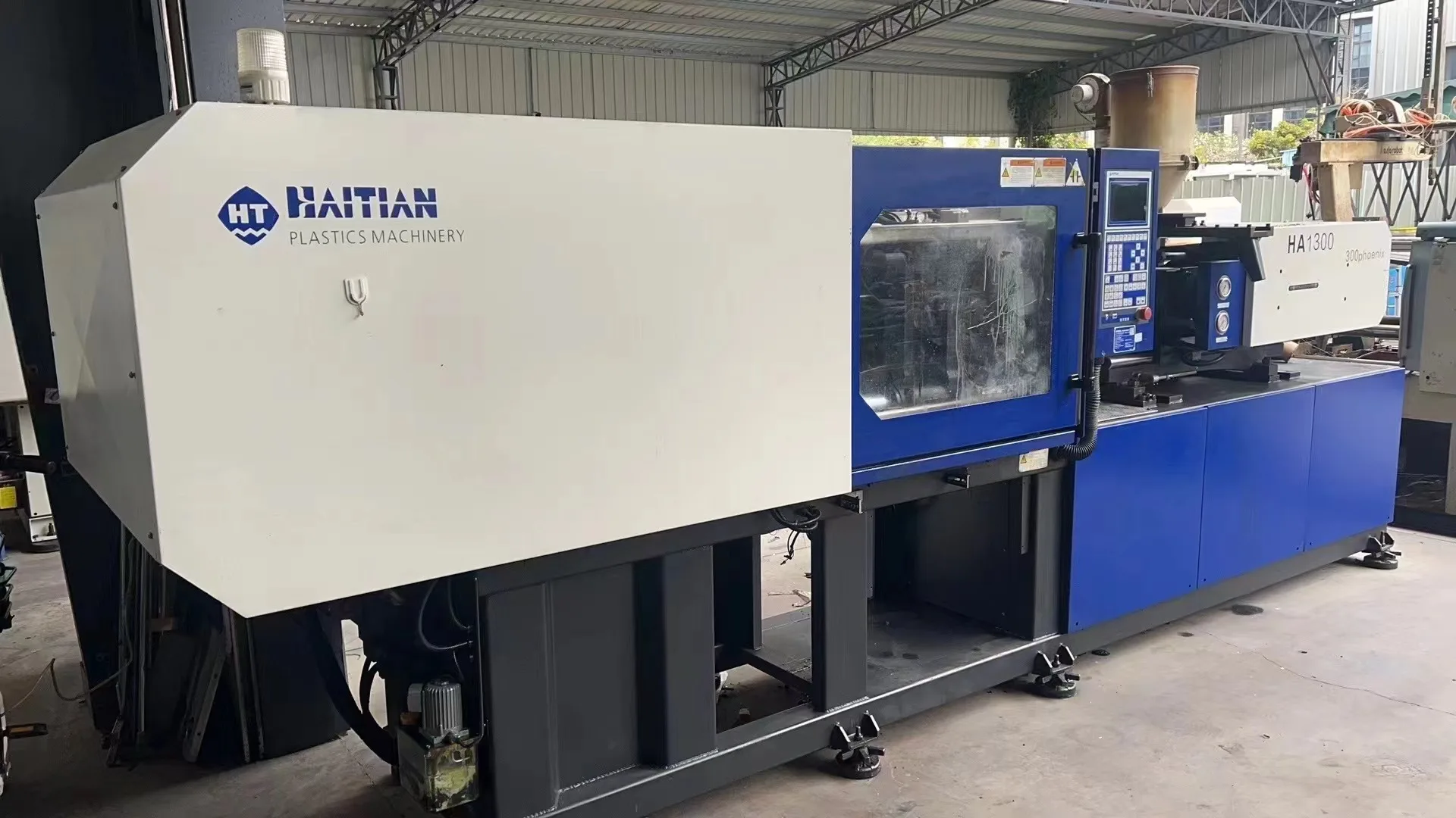 130 Tons Second-hand Haitian Injection Molding Machine High Speed ...