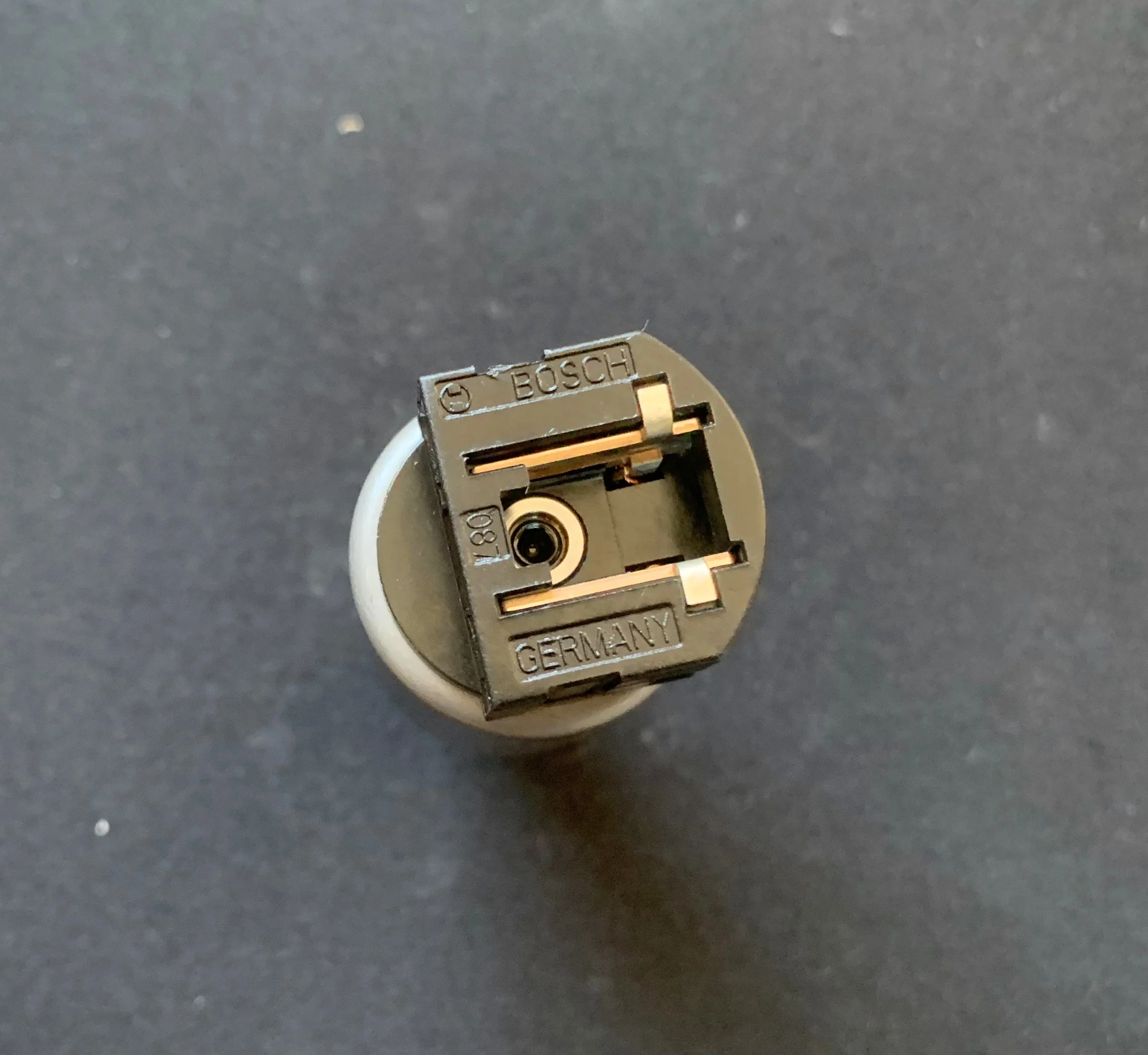 XUANXI 29541897 Transmission Solenoid Valve for Allison