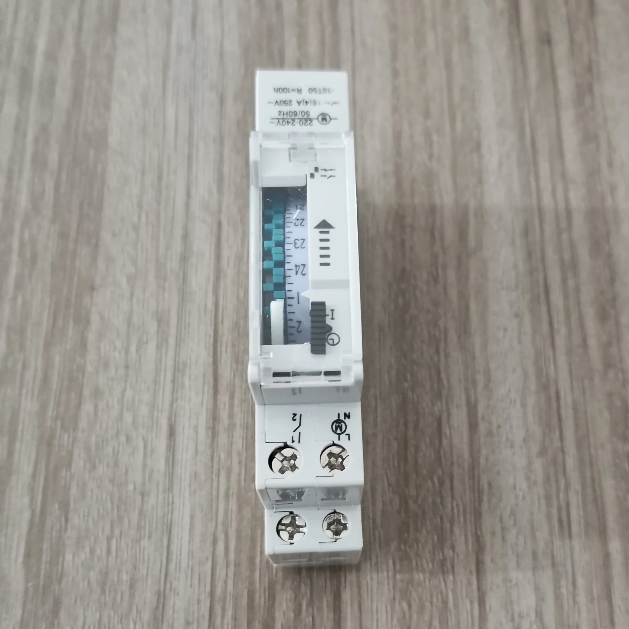 Din Rail Daily 24hours Programmable Mechanical Timer 96 Programs Mini ...