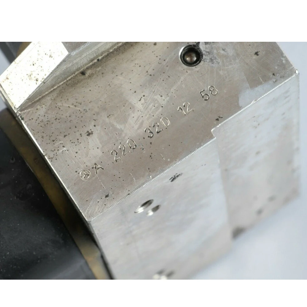 2203201258 ABC Hydraulic Suspension Valve for Mercedes-benz