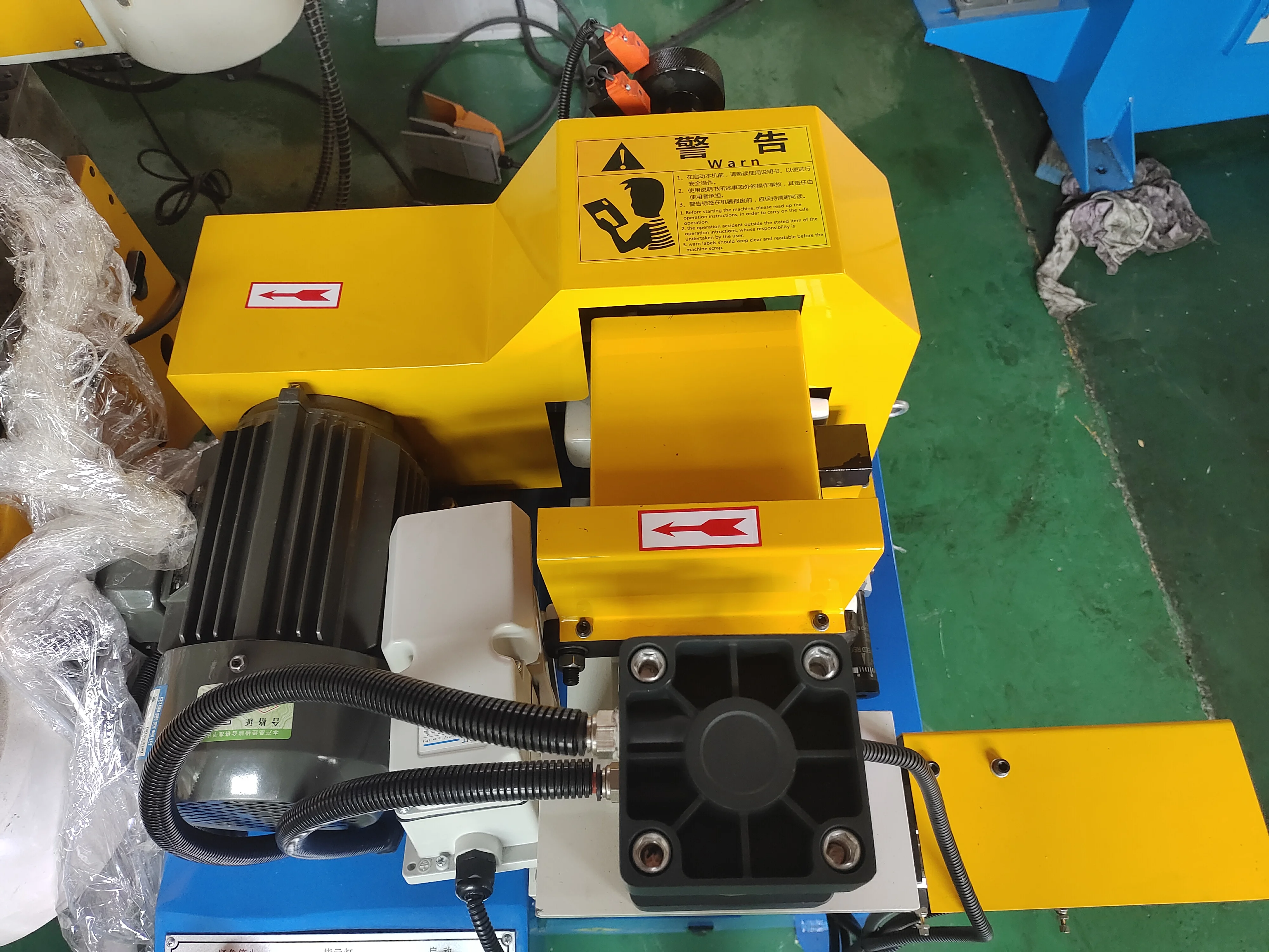 60 Black Chamfered Screw Plastic Chamfering Tool Pneumatic