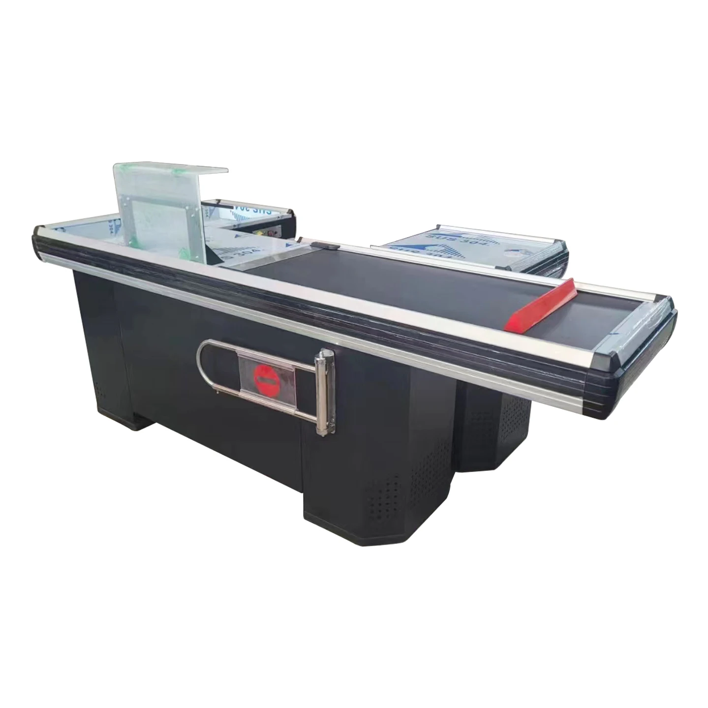 Supermarket Cashier Counter with Conveyor Belt - Efficient Checkout