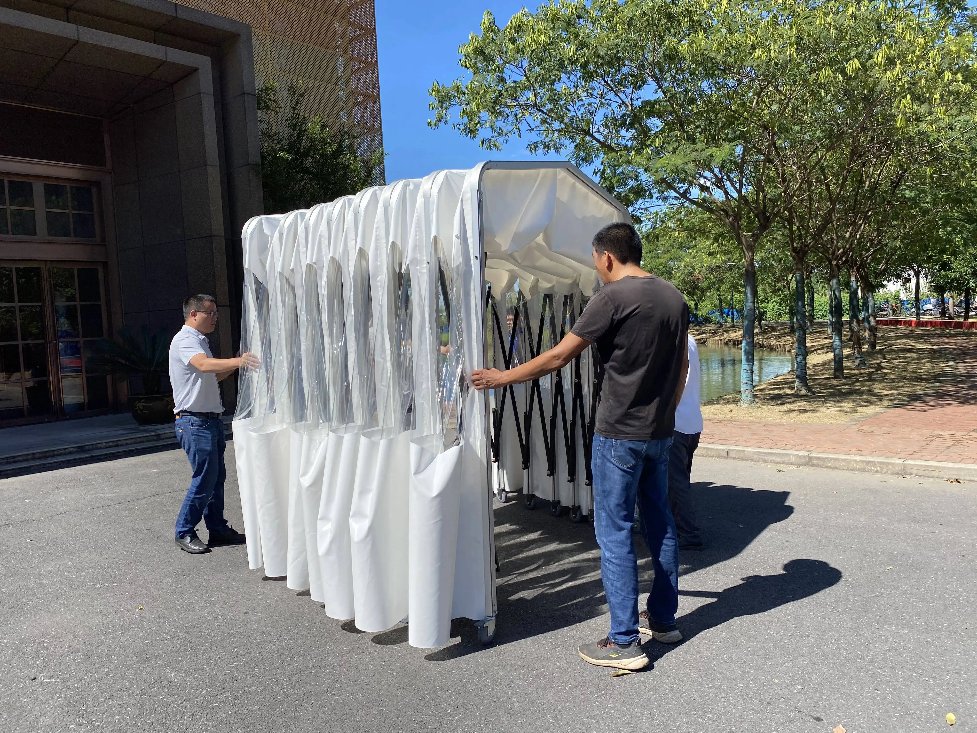 Push Pull Retractable Tent - Durable and Versatile Shelter