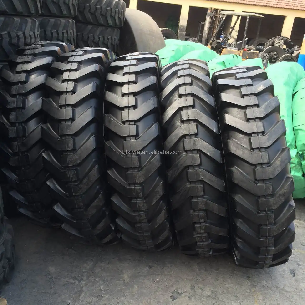 Otr Grader Tires G2 1300-24 1400-24 1400x24 Road Grader Tyre - Buy ...