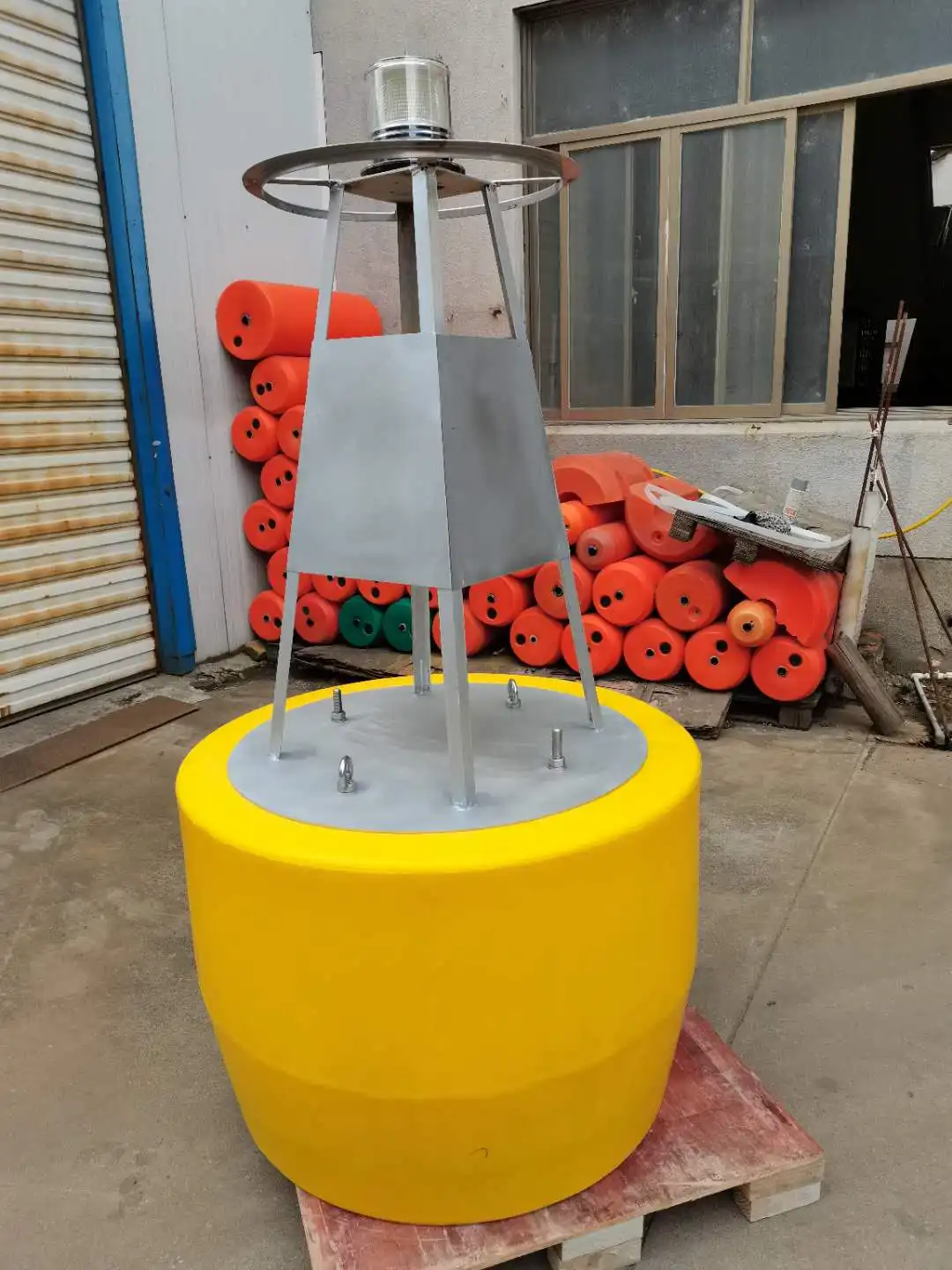 Marine Floater Buoy Rotomolding Marker Light Buoy Marine Floating Buoy ...