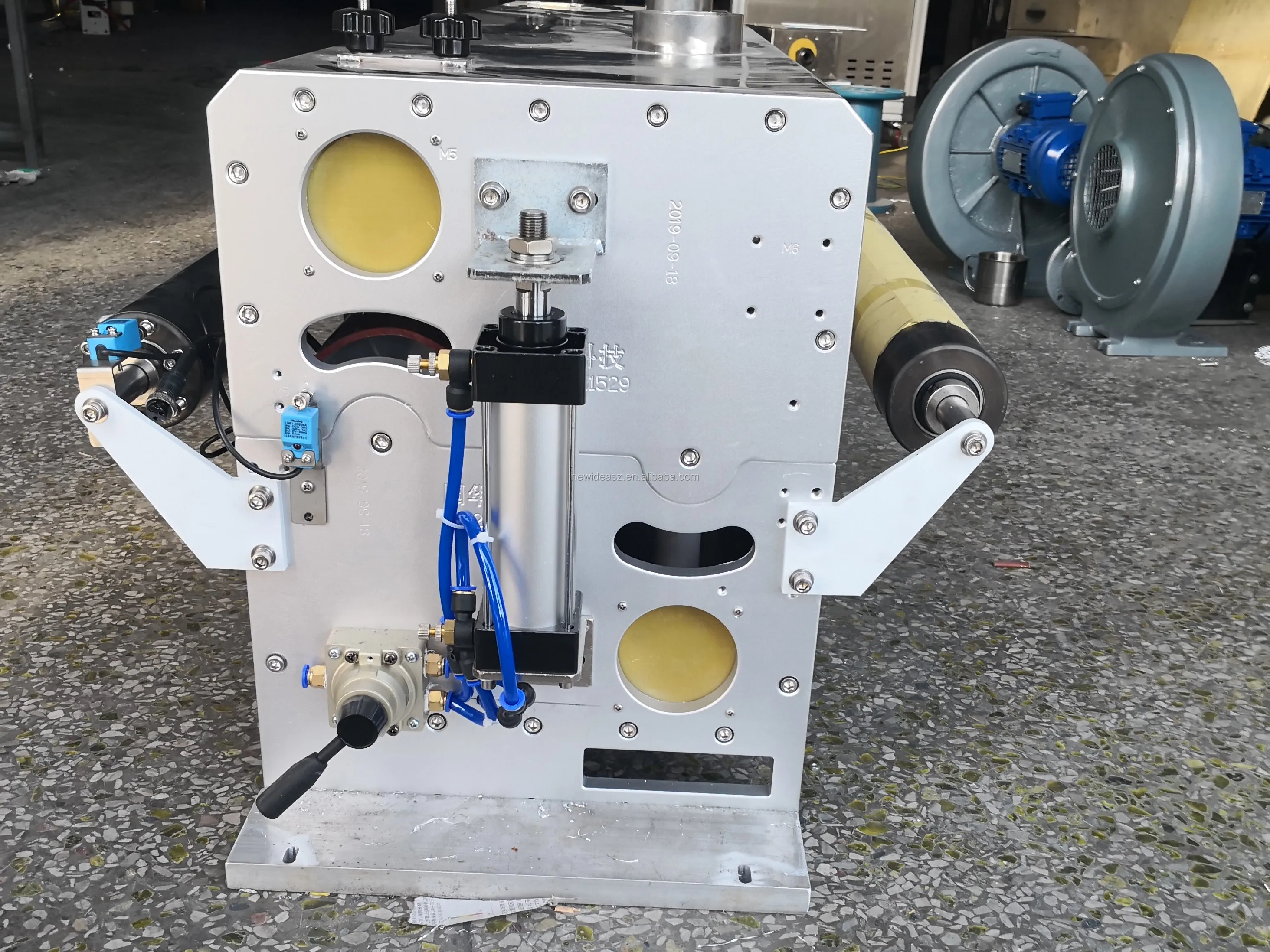 Fast Efficiency Corona Treatment Machine - Buy Corona Treatment Machine ...