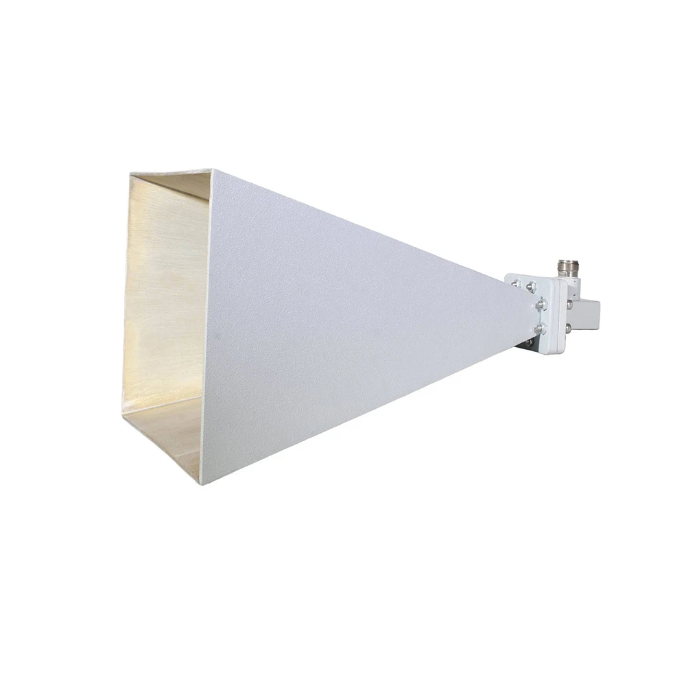High Gain Wideband Parabolic PCB Waveguide Antenna