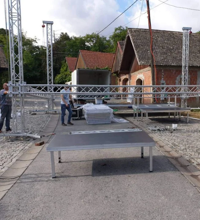 Portable Wooden Pole Dance Event Platform Stage - SGAIER