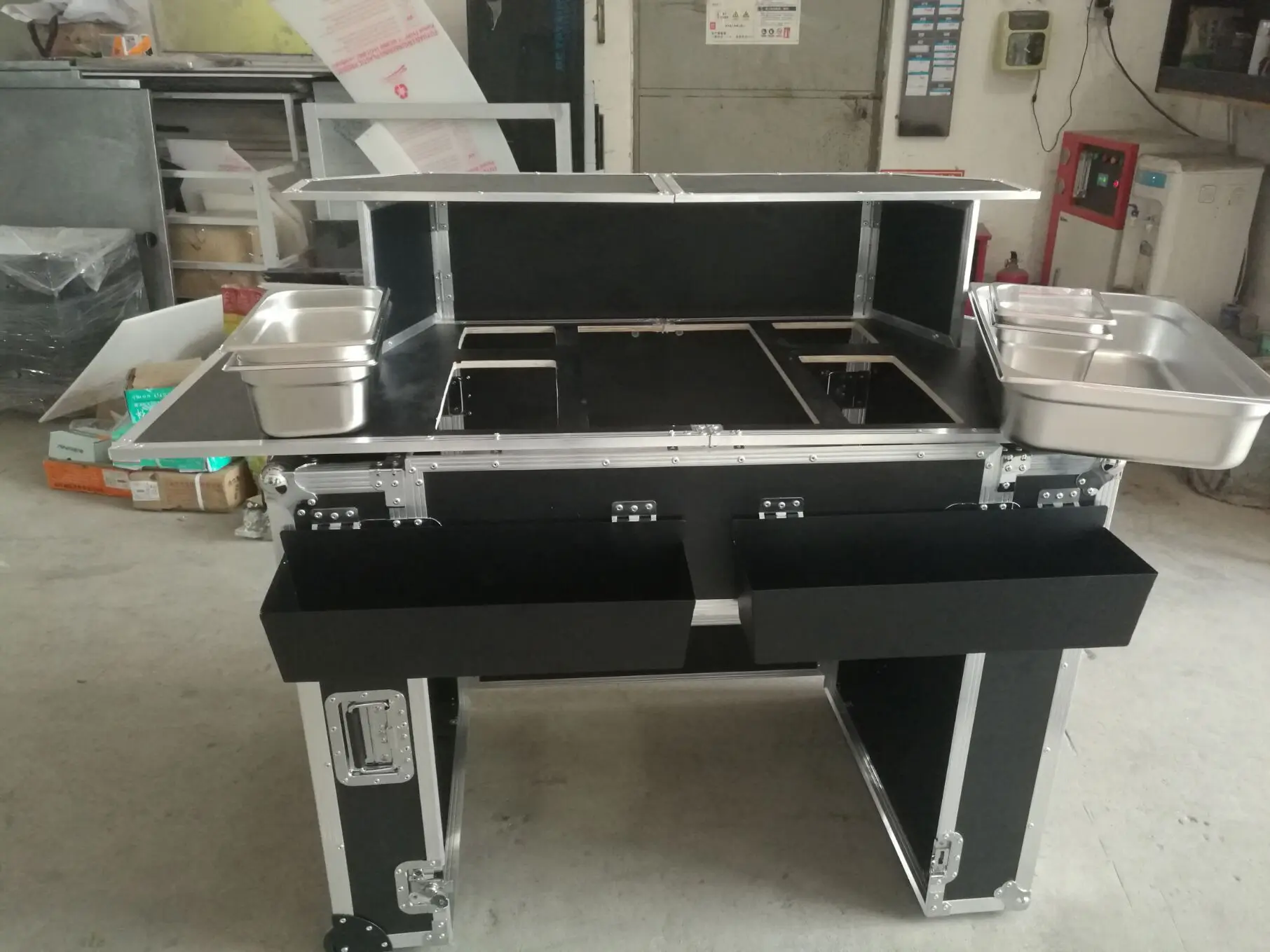 2024 Hot Sale Flight Case - Mobile Bar Tool Box Storage Trolley