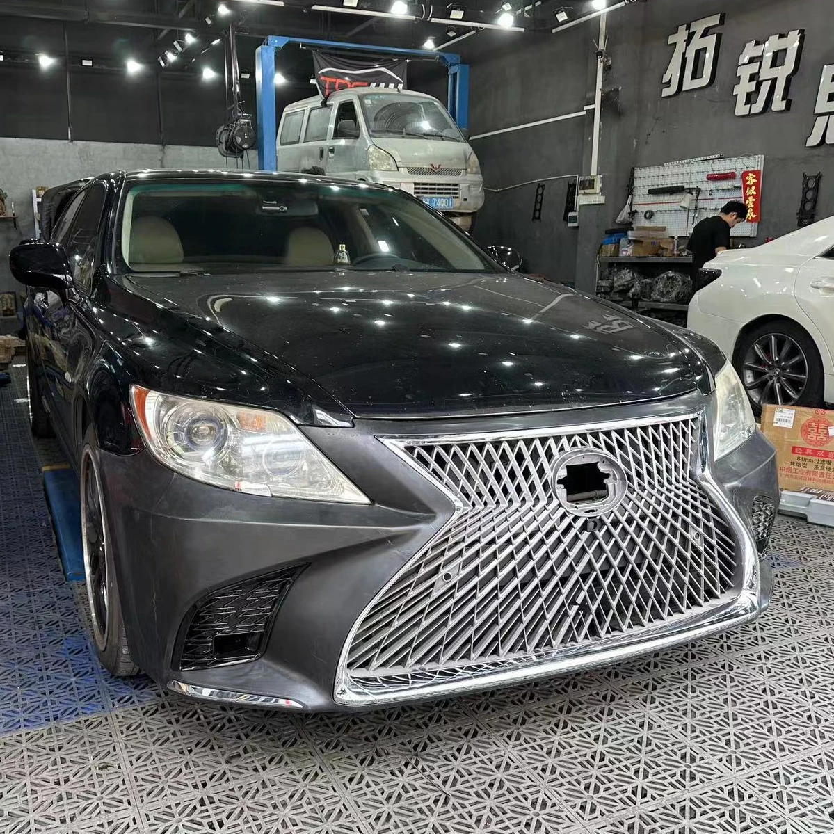 Car Front Bumper Pp Material For Lexus Ls 2006 2009 2010 2011 2012 To ...