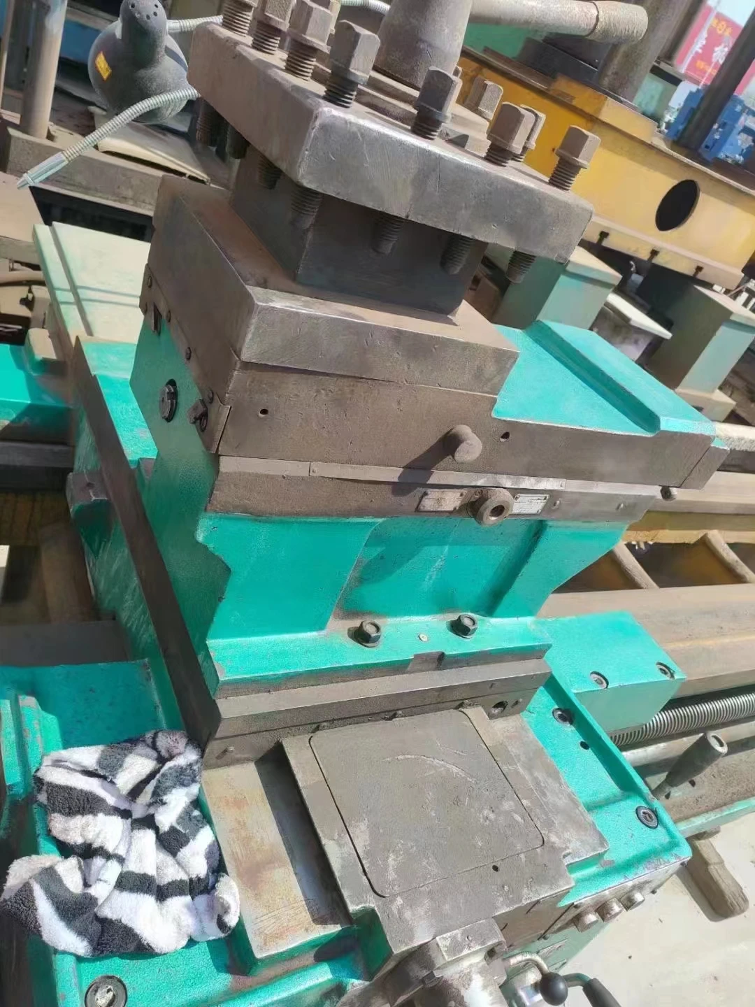 Second Hand Manual Heavy Duty Lathe - 8000mm Metalwork