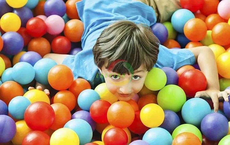 Efficient Ball Pool Cleaning Machine for Indoor Playgrounds – 35,000 ...