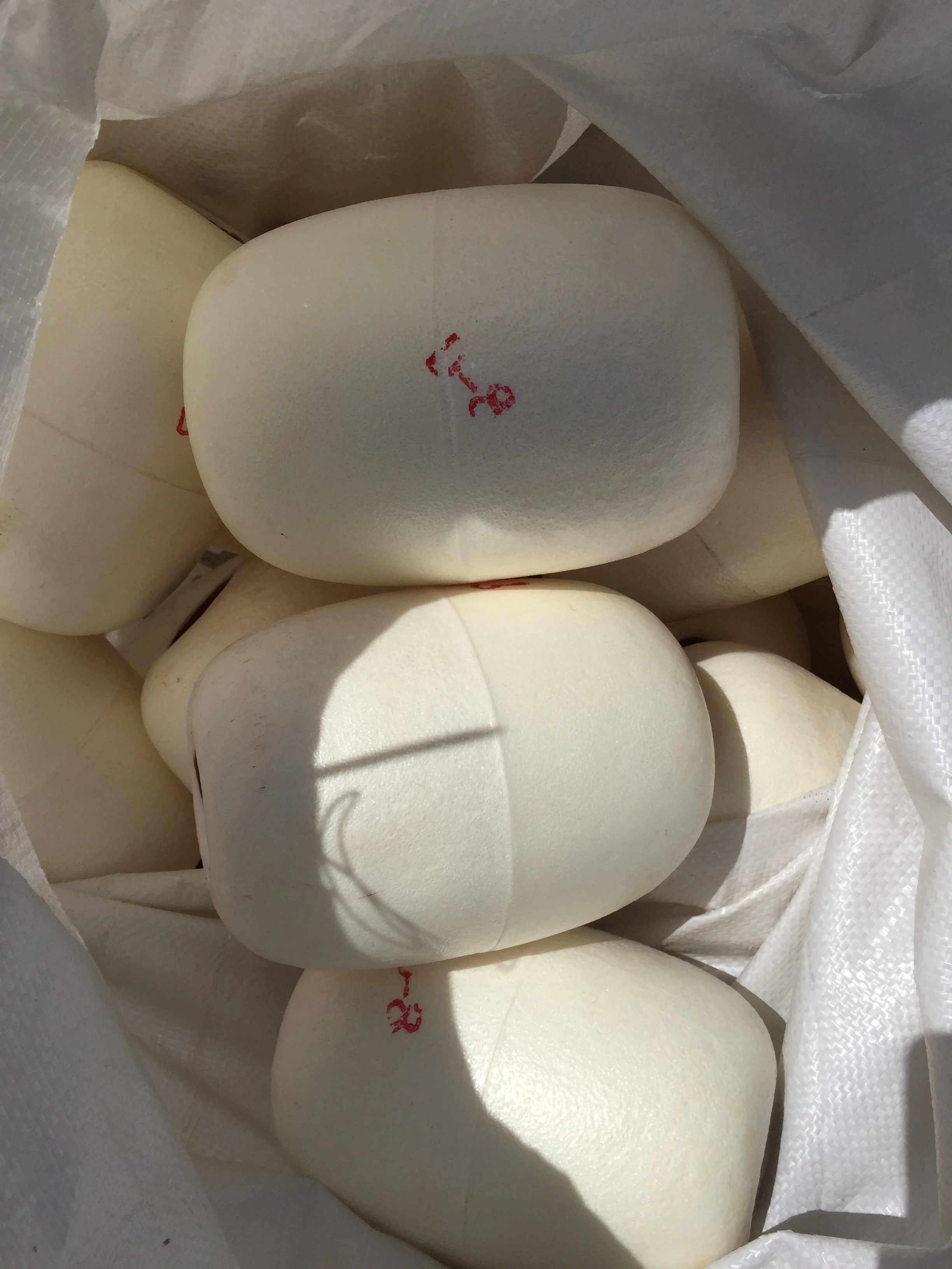 Durable Oval Fishing Floats - Perfect for Ocean Boat Fishing