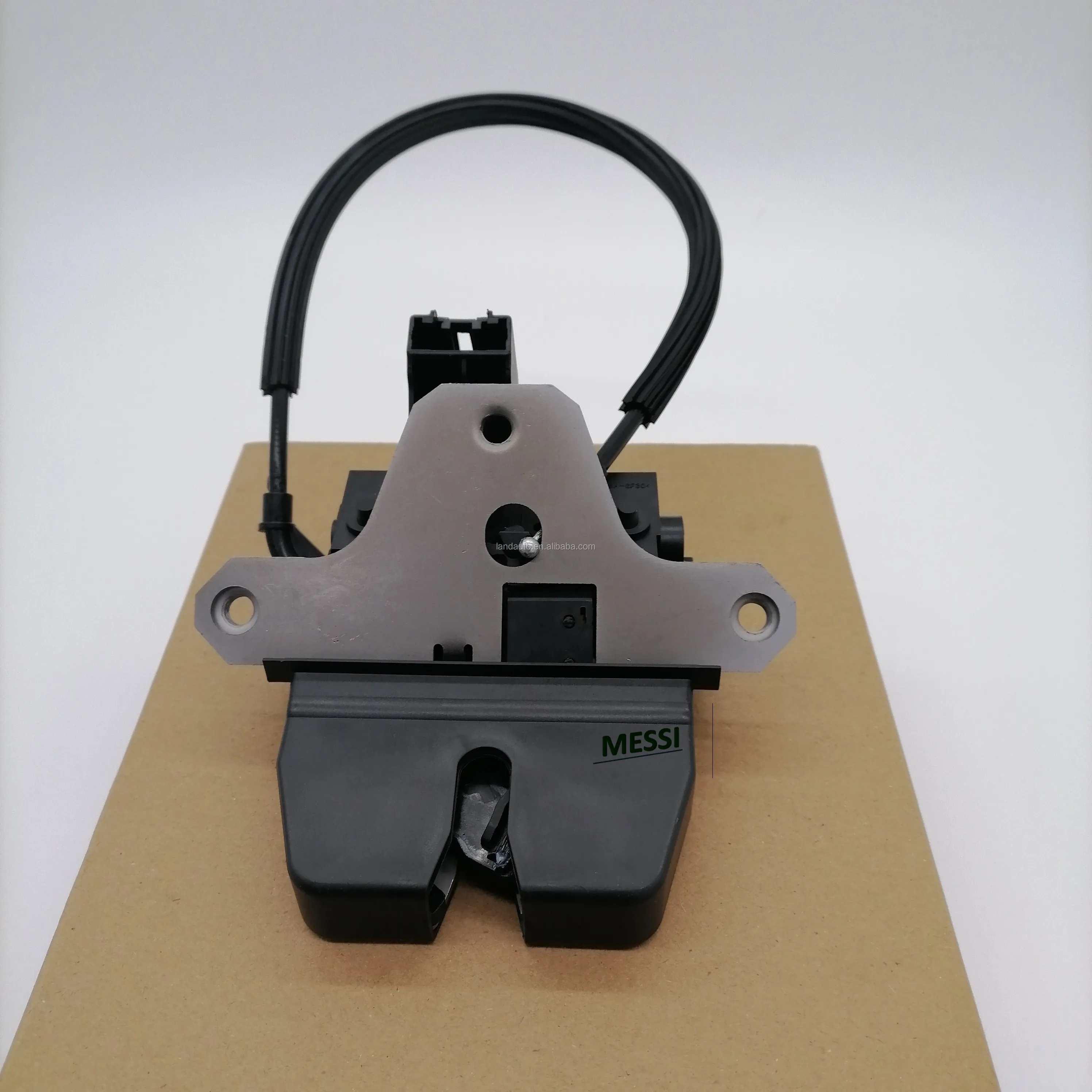 路虎运动型2010-2013行李箱行李箱锁的新条件LR049494 LR030192尾门门闩| Alibaba.com