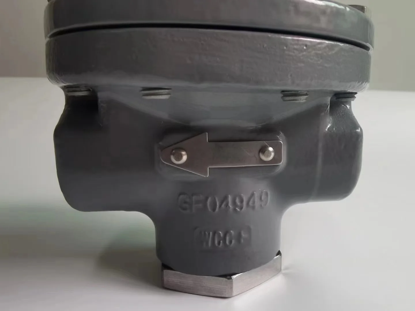 Emerson Fisherr MR98 Series Actuator Backpressure Regulators