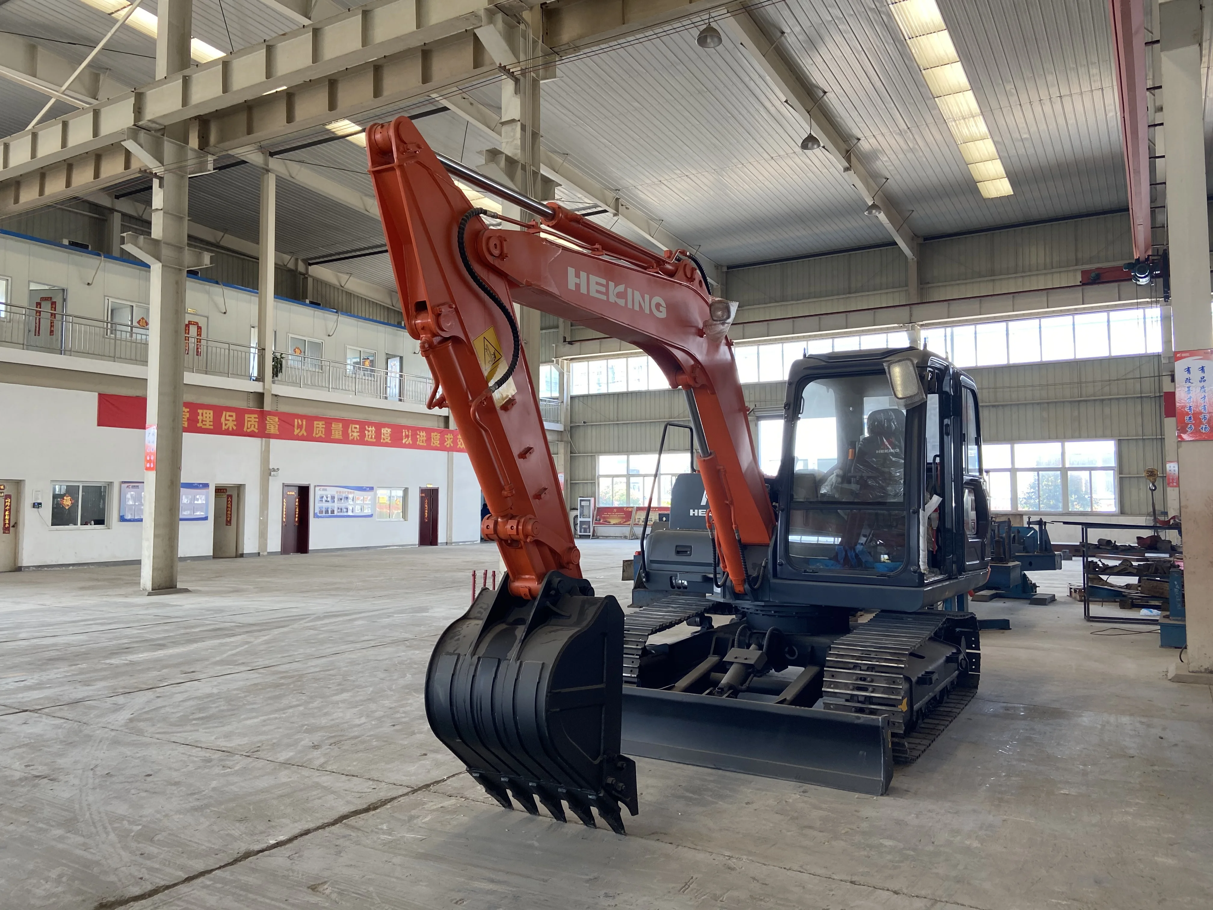 Amphibious Excavator HK260D - 26 Ton Swamp Buggy Excavator