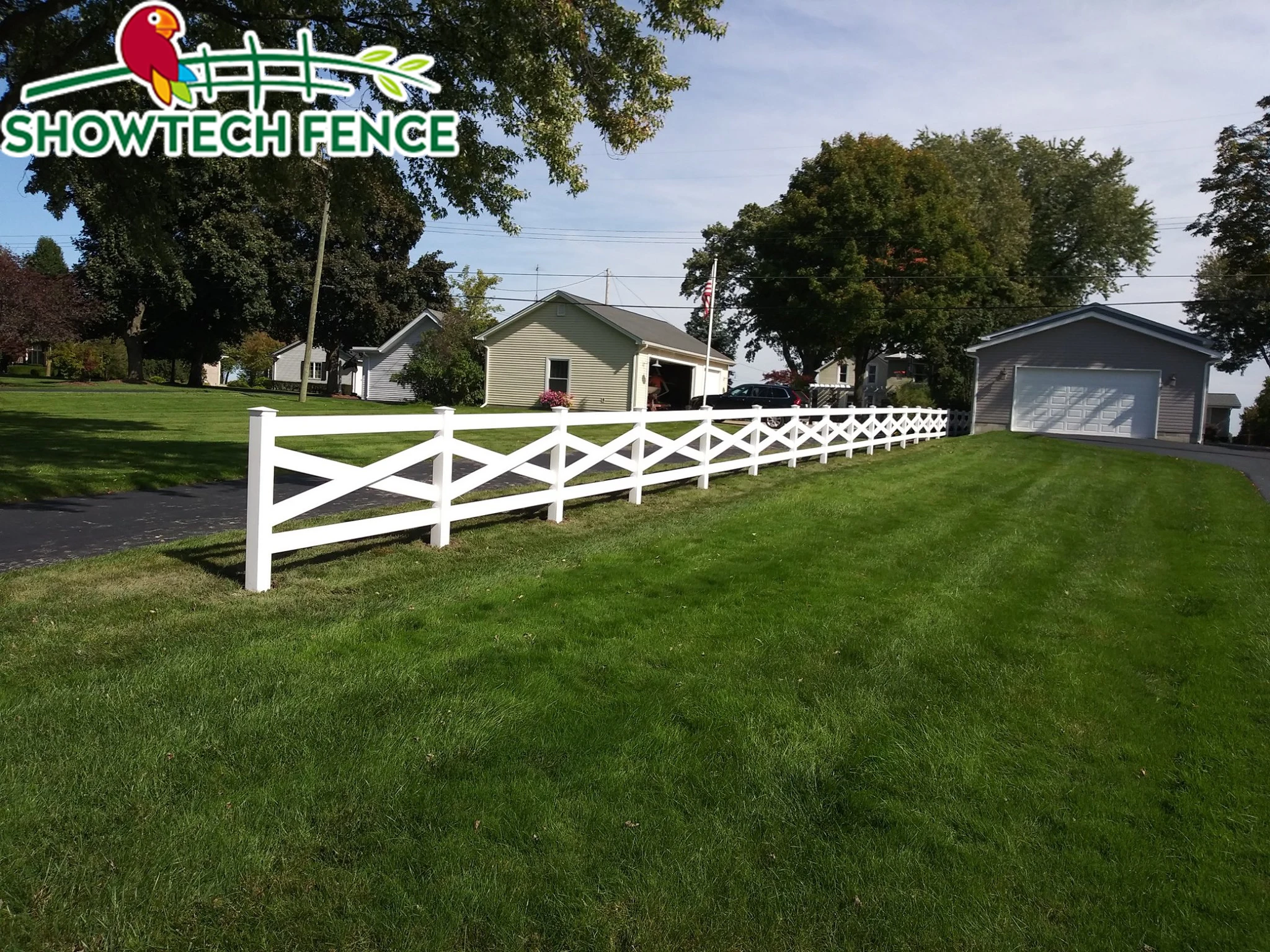 Vinyl Crossbuck Fence - Durable & Eco-Friendly Horse Fencing