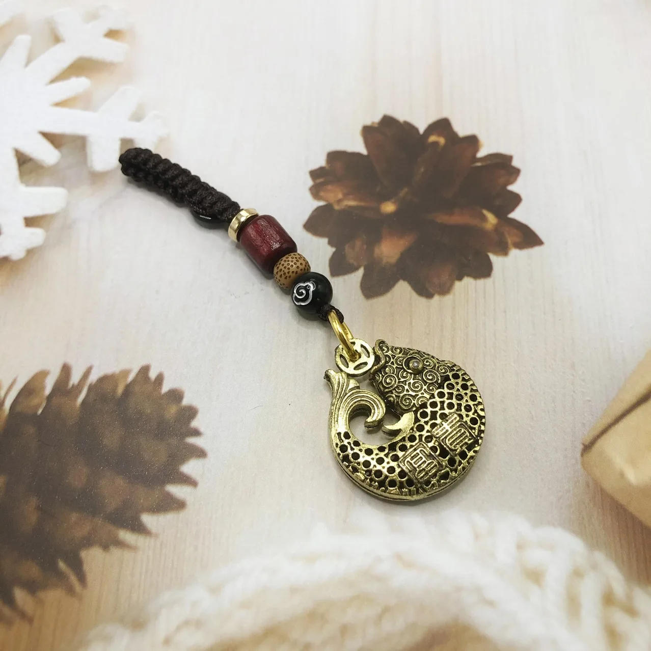 Auspicious Carp Biting Copper Coin Keychain Pendant Lucky Fish Imprint ...