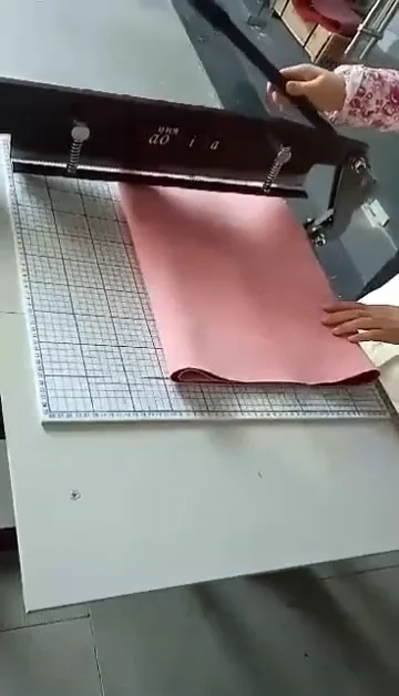 50cm Zig Zag Fabric Cutting Machine Straight Textile Sample Fabric ...