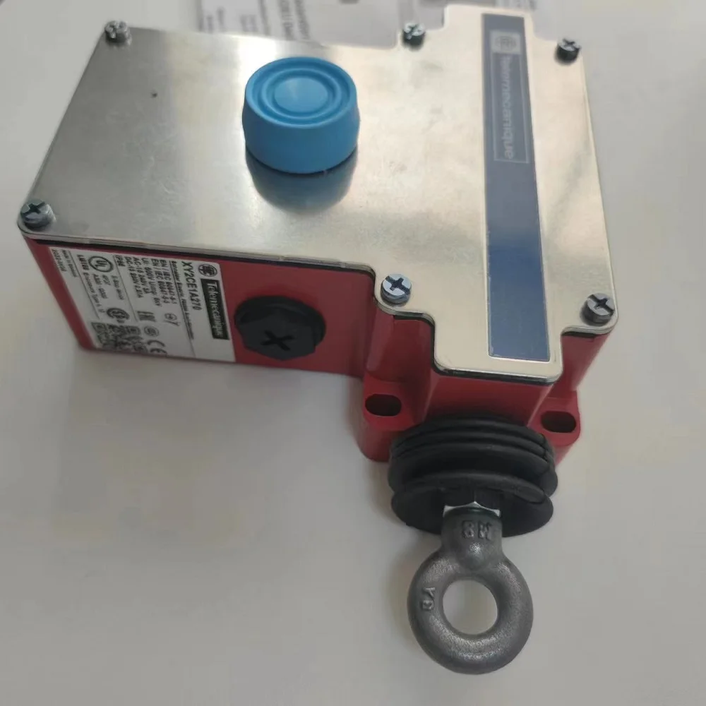 Latching Emergency Stop Rope Pull Switch Telemecanique Rope Pull ...