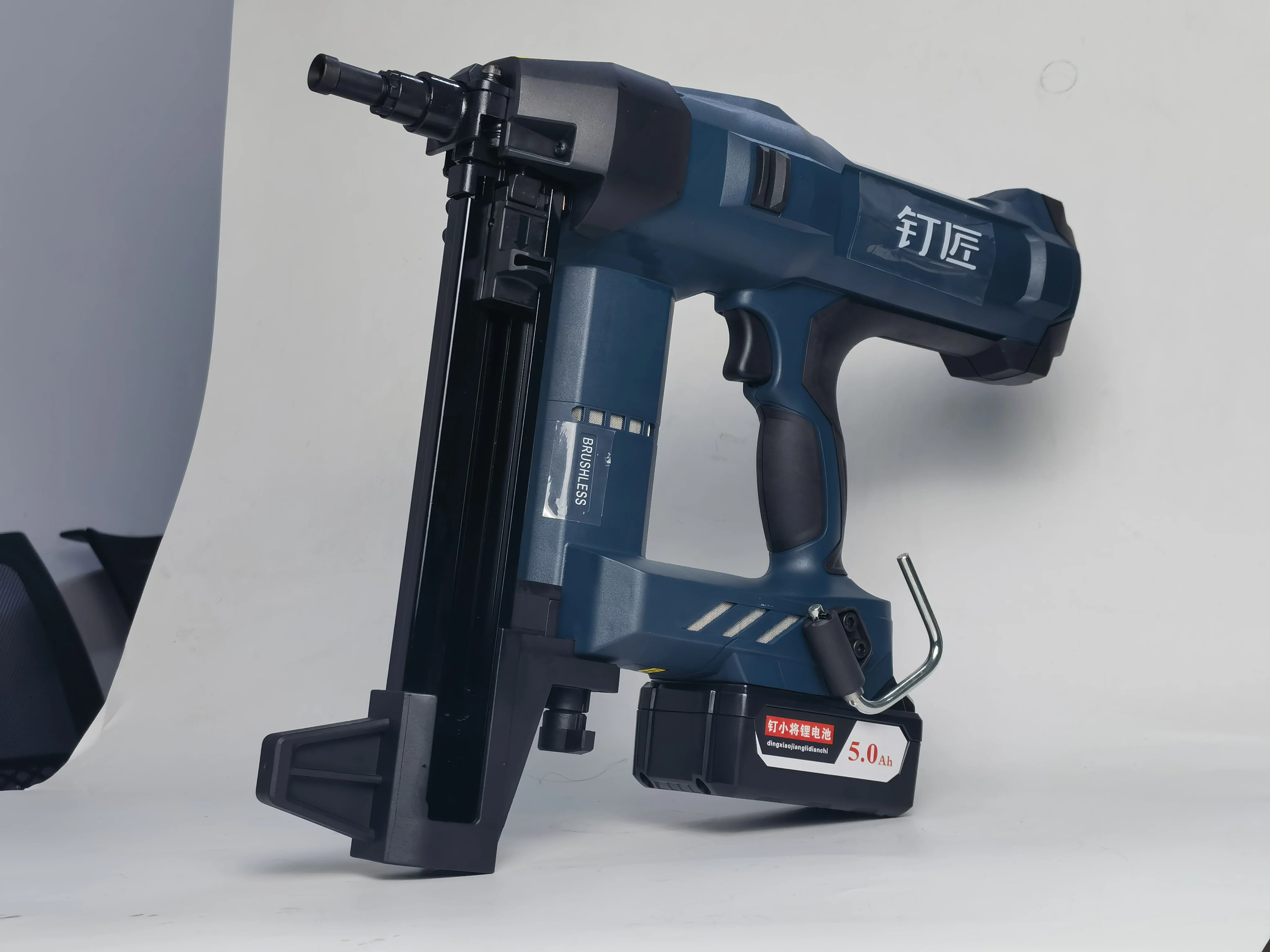 Nailtask Dccn 90s2 Concrete Nailer For Woodworking Electric Cordless ...