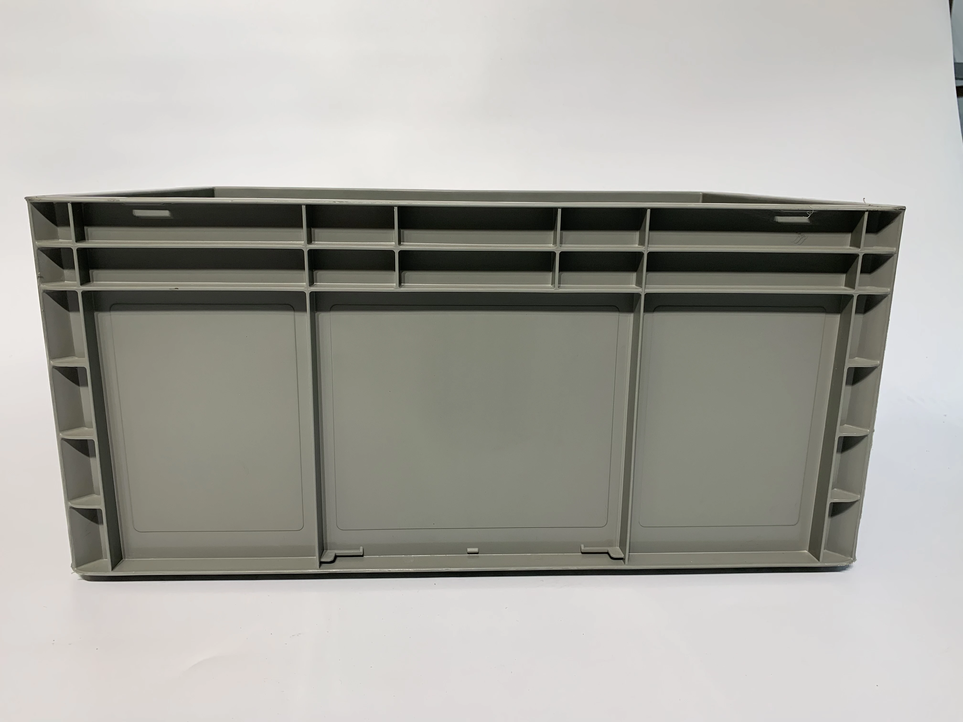 EU4628 Heavy Duty Plastic Storage Boxes - Stackable & Durable