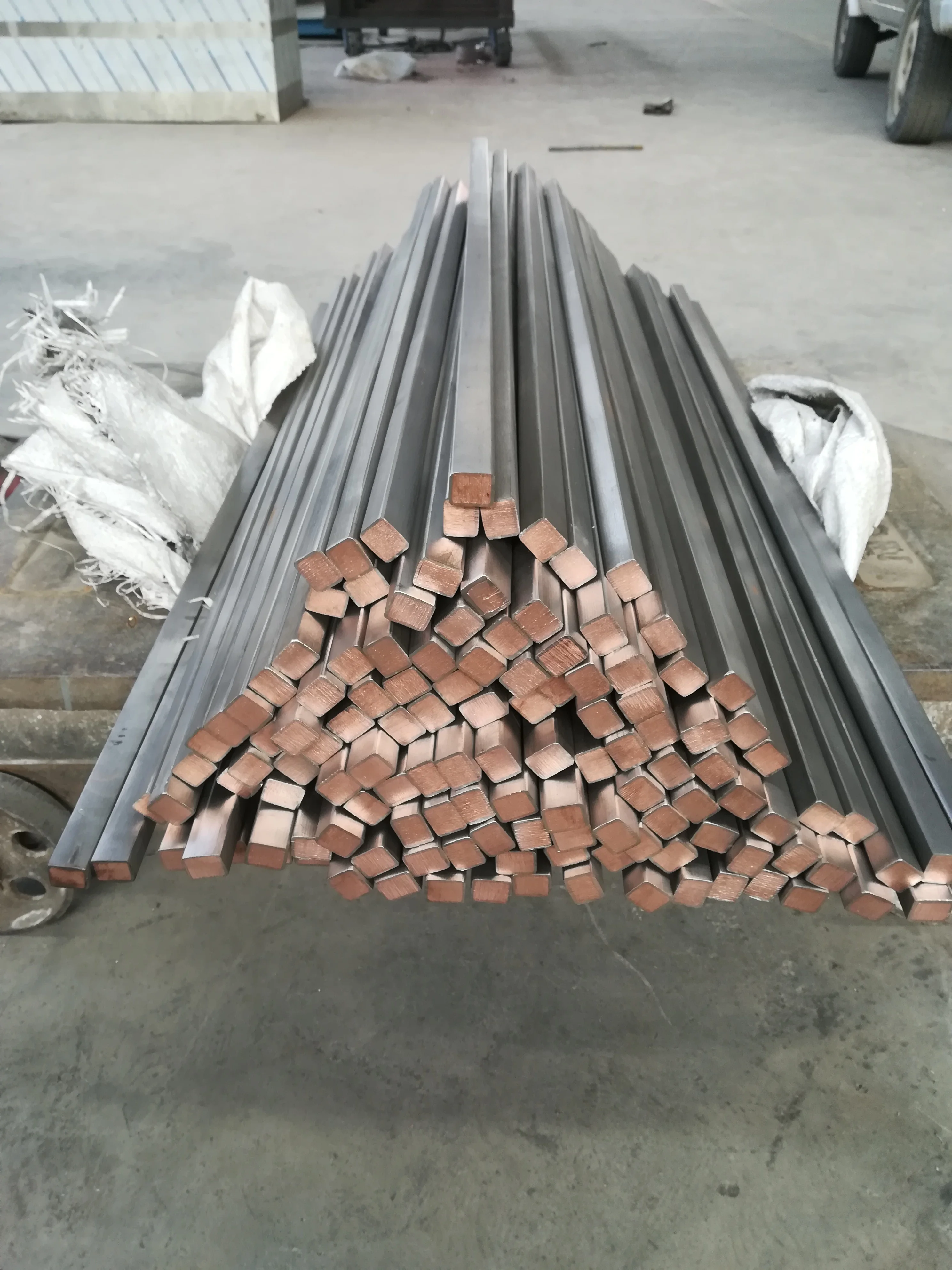 Superconductor ASTM B348 Titanium Copper Explosive Cladding Round Bar ...