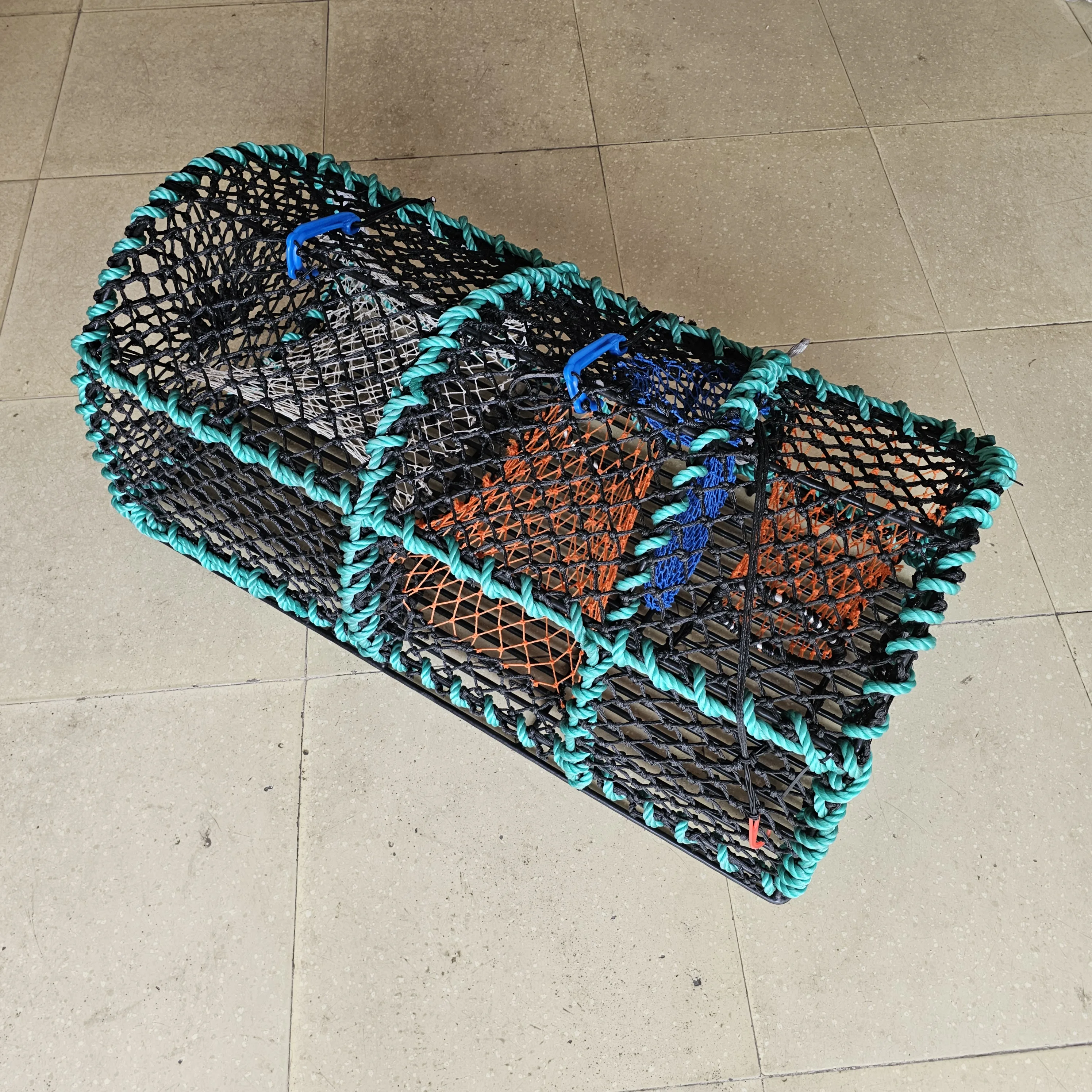 Lobster Pot - Durable Steel Welding Immersion Plastic Frame
