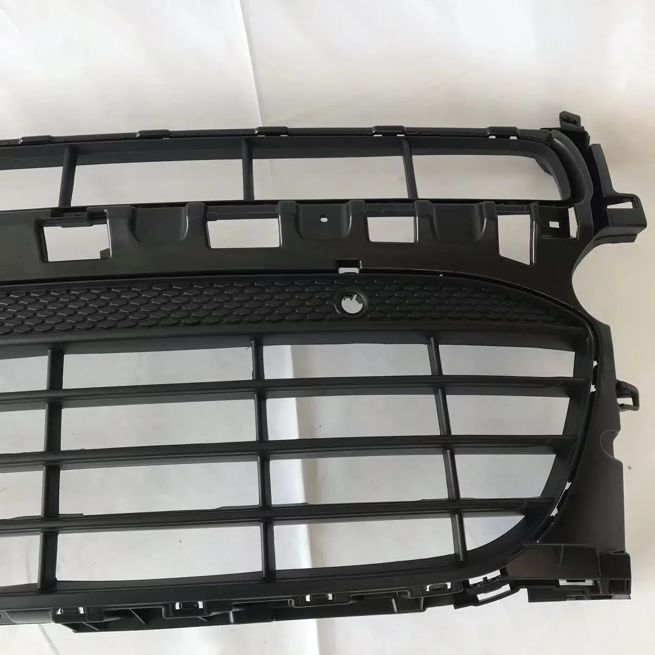 Gfkj Front Bumper Grille Central Radiator Cover Frame Water Tank ...