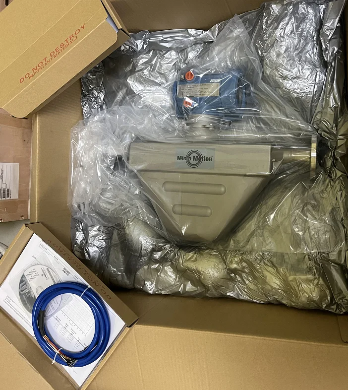 Emerson Micro Motion Cmf010 Mass Flow Sensor 1/2 Sanitary Fitting W ...