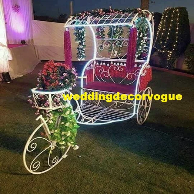 Decorative Rickshaw for Wedding Shoot - Stylish Prop