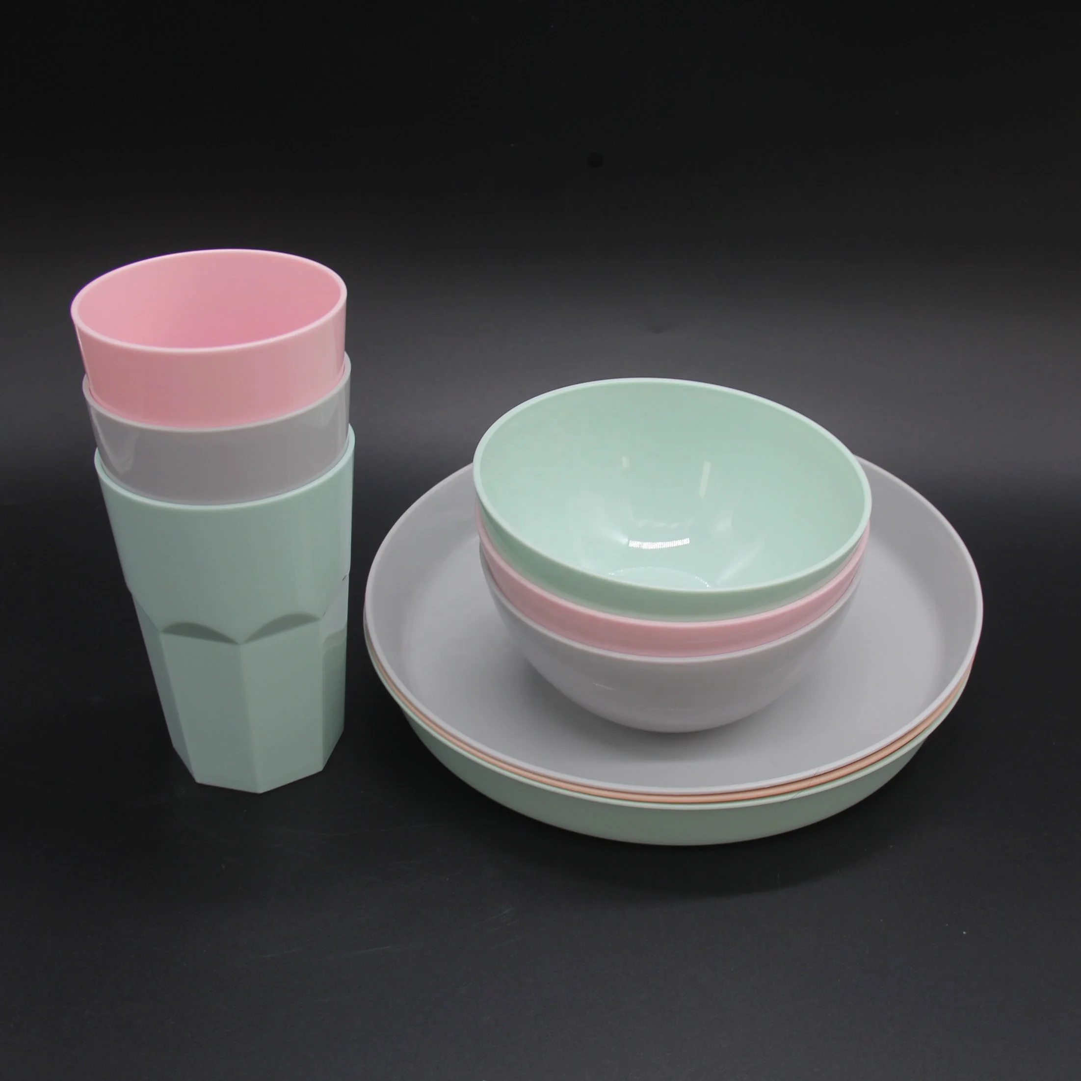 Durable Kids Tableware Plastic Dinner Sets for Outdoor Camping Picnic ...