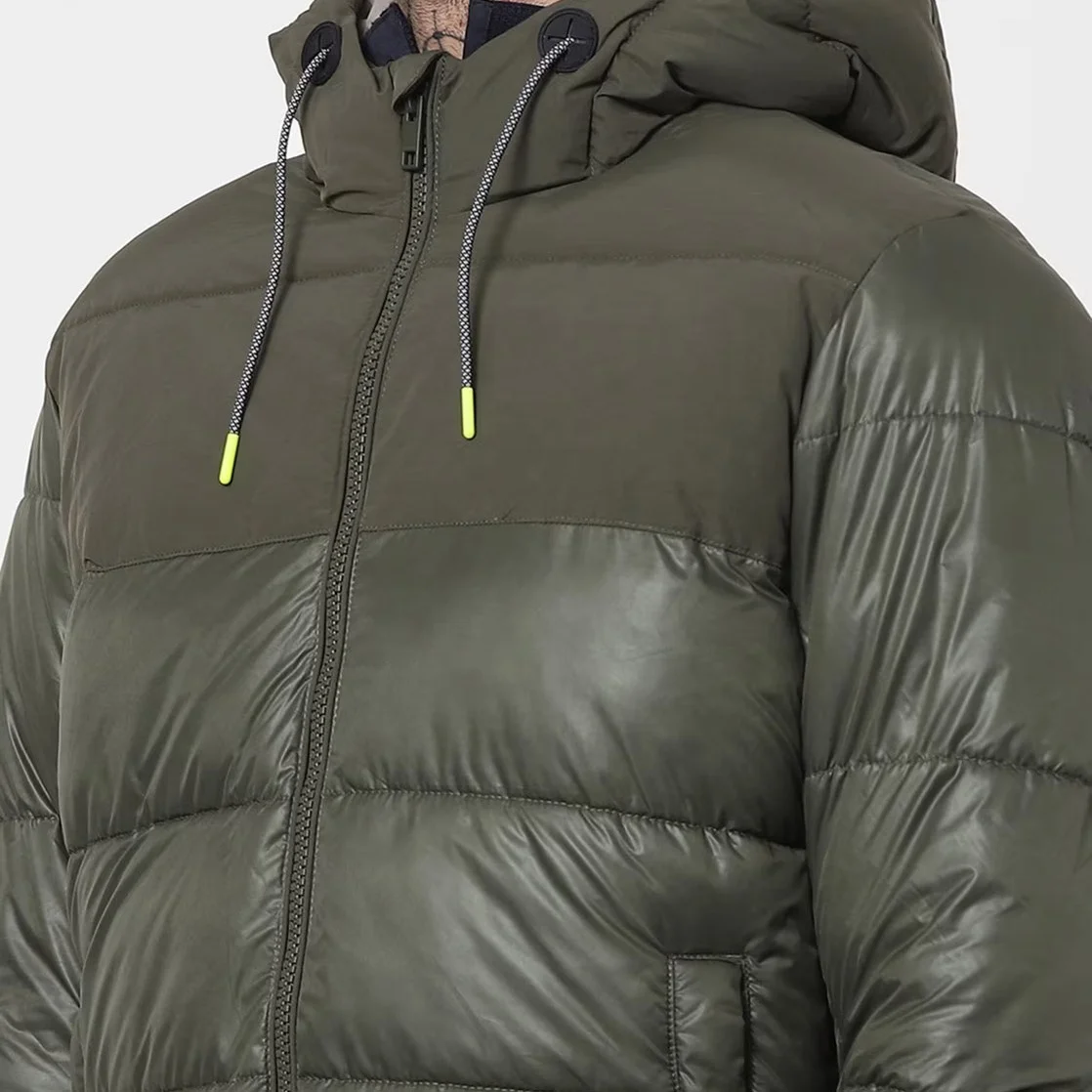 Men Elastic Hem Quilted Hooded Down Jacket Zip Closure Custom Logo Men ...