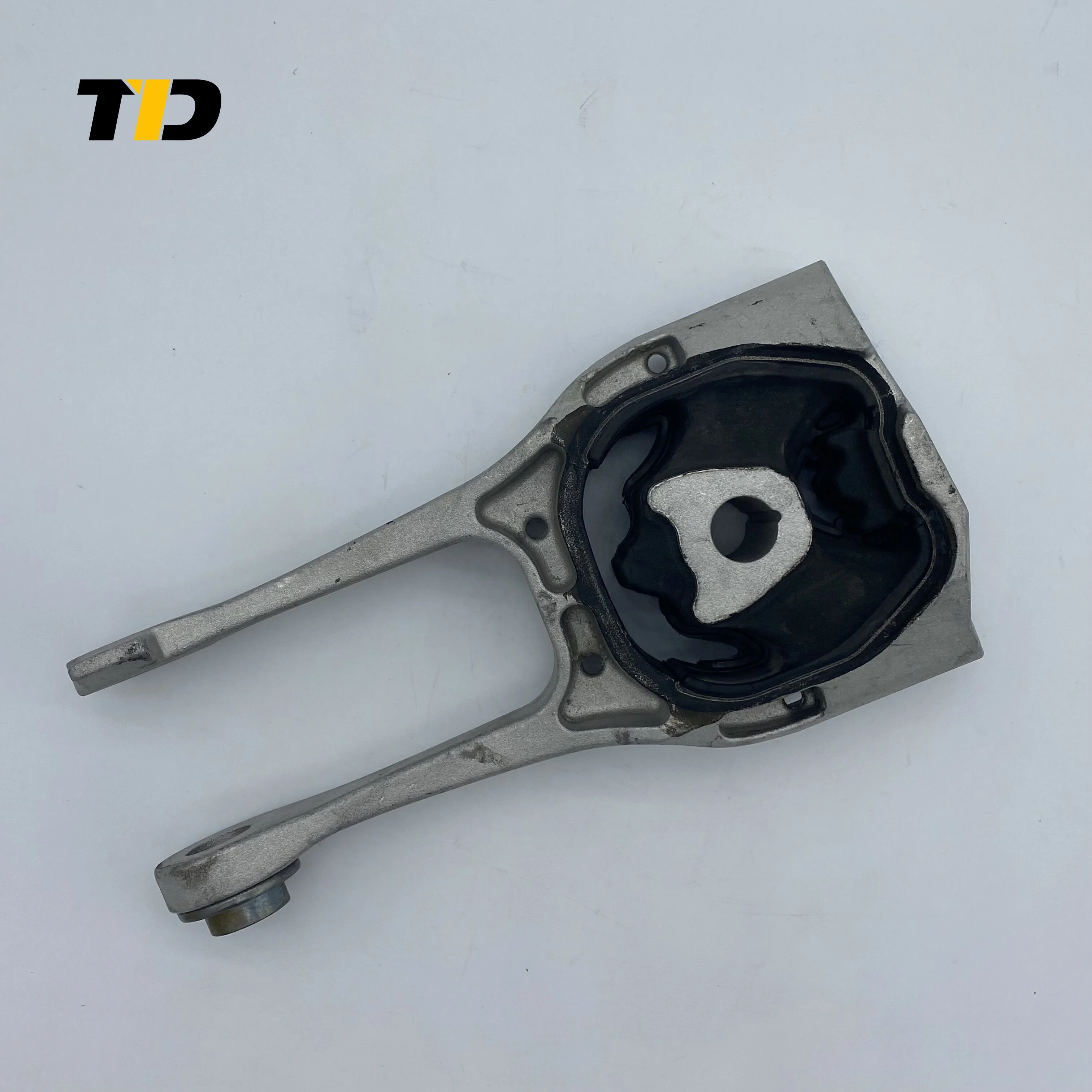 丰田花冠交叉12363-F2050 12363-F2040的12363-24030自动变速器支架| Alibaba.com