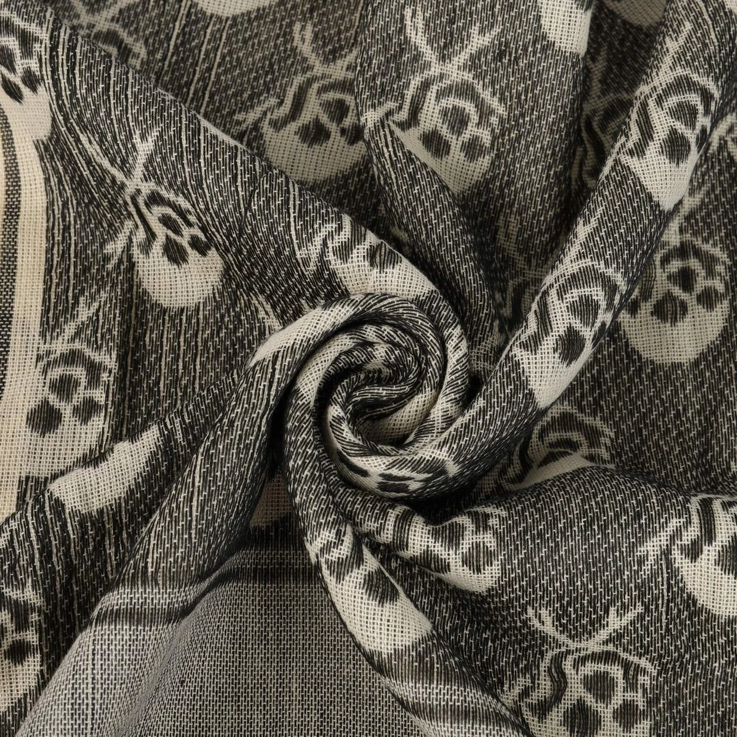 Shemagh Arabian Desert Scarf Skull Pattern Arab Keffiyeh