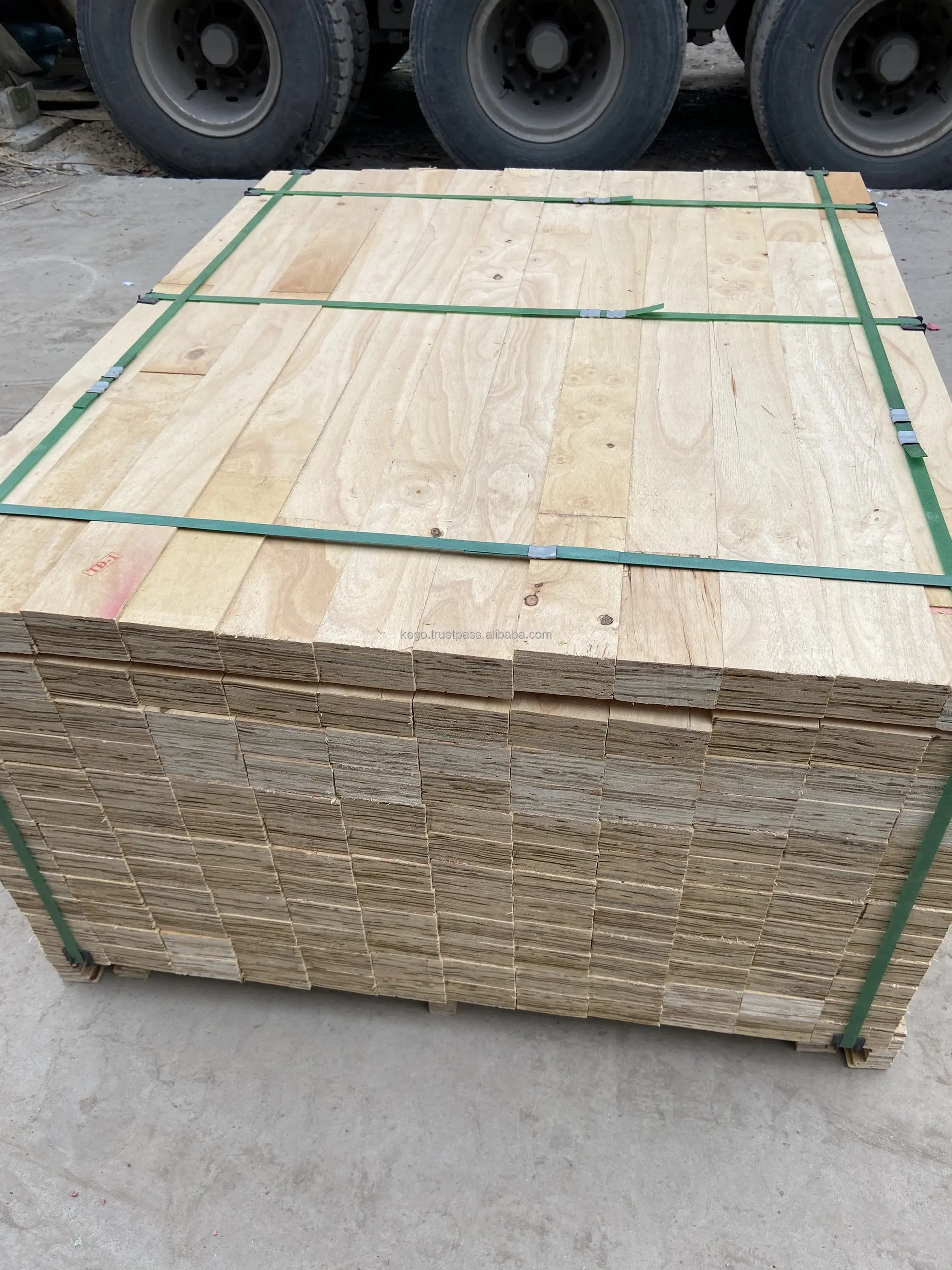 Lvl Packing Plywood Laminated Veneer Lumber Made In Vietnam Acacia ...
