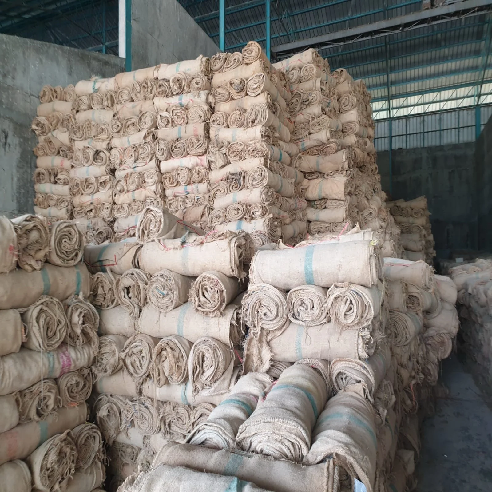 Jute Bag 100kg B-twill Jute Bags 907gm - Buy 100kg Jute Sacks Satin ...