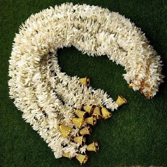 Jasmine/mogra Garlands With Marigold Flower Indian Mogra Garlands 4 Ft ...