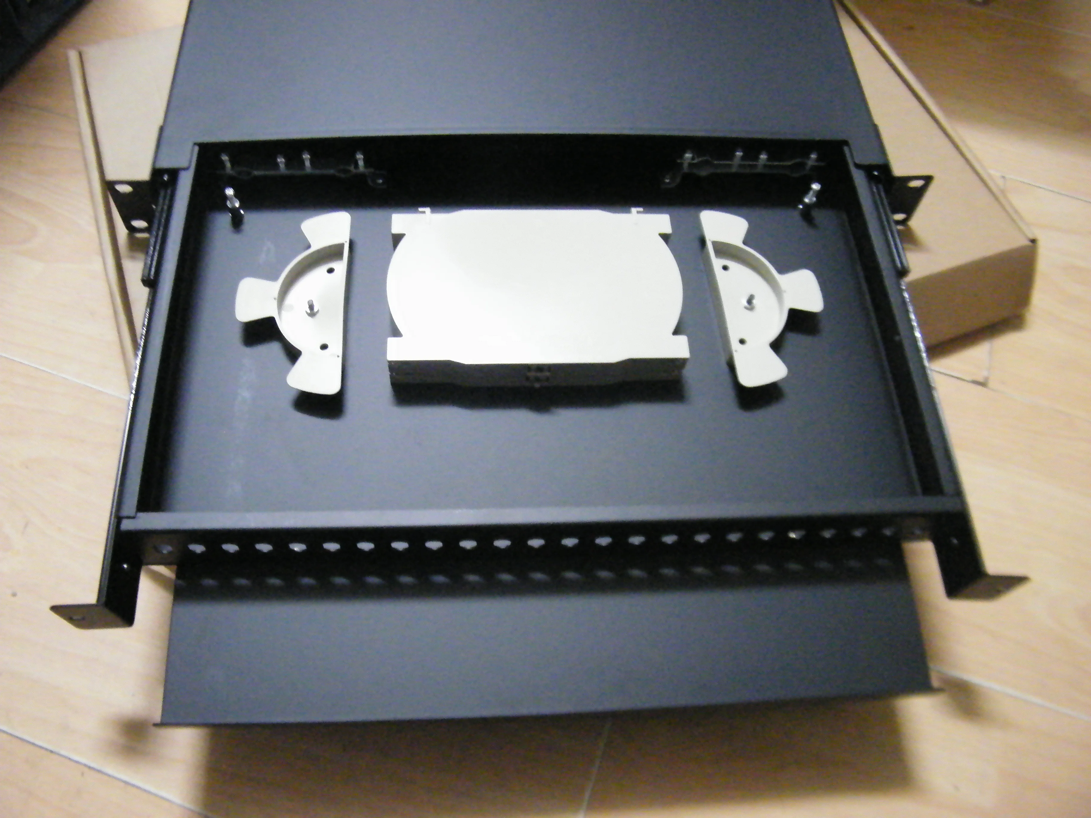 Odf Rack Mount Optical Distribution Frame 12 48 96 Port Patch Panel ...
