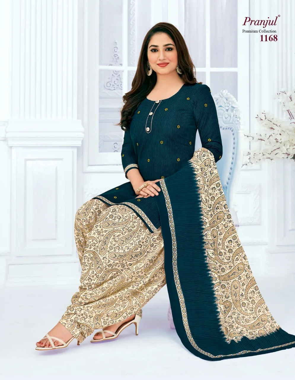 Exclusive Indian Pakistani Drees Embroidery Work With Indian Dresses ...