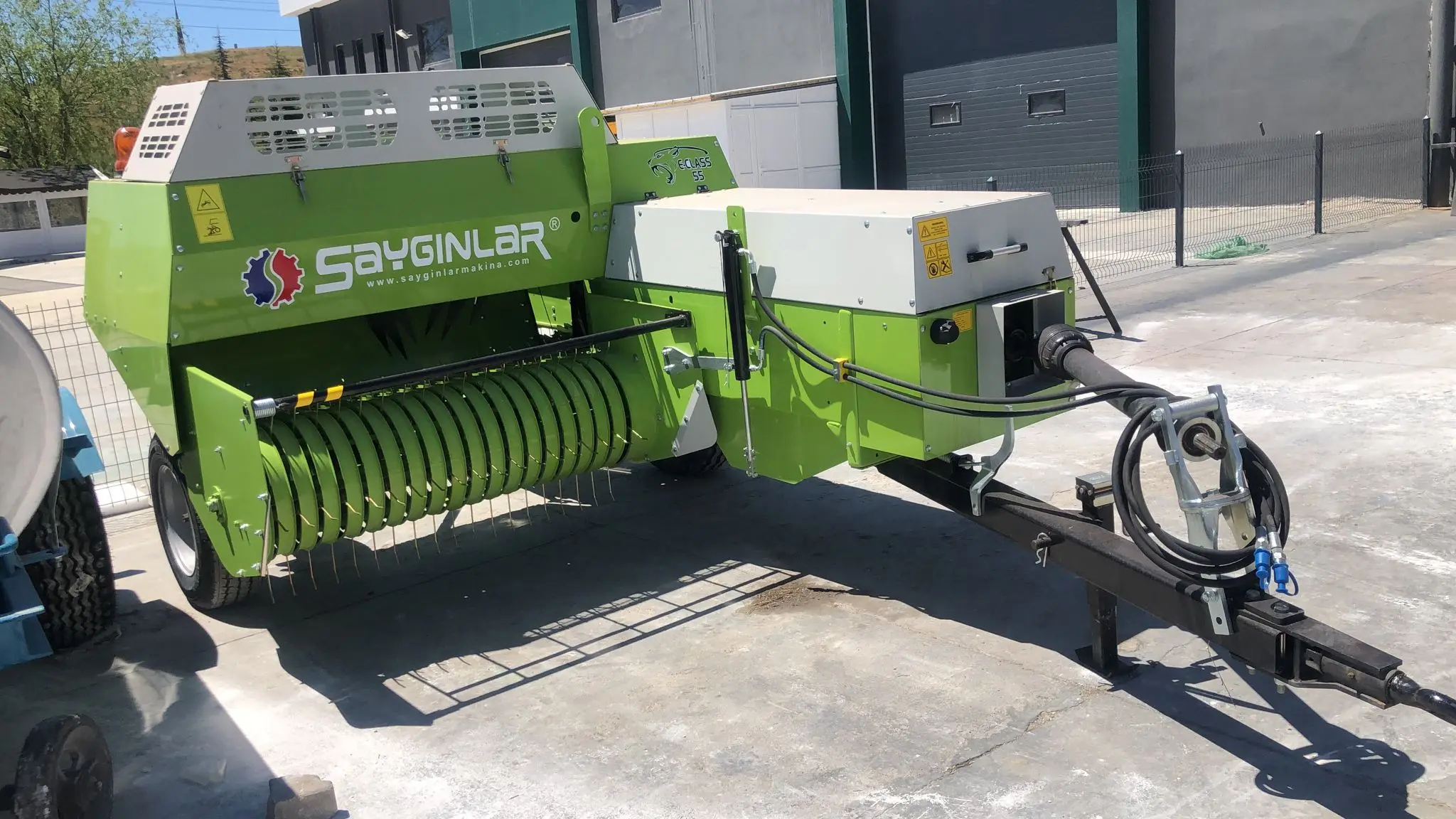 Sayginlar E-CLASS 55 Baler Machine - High Productivity