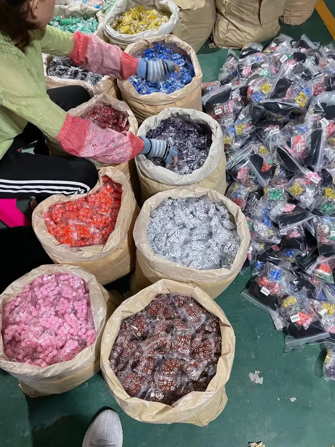 Factory Galaxy Acrylic Glitter Dice Rpg Dnd 7 Pc D20 Dice Set Board ...