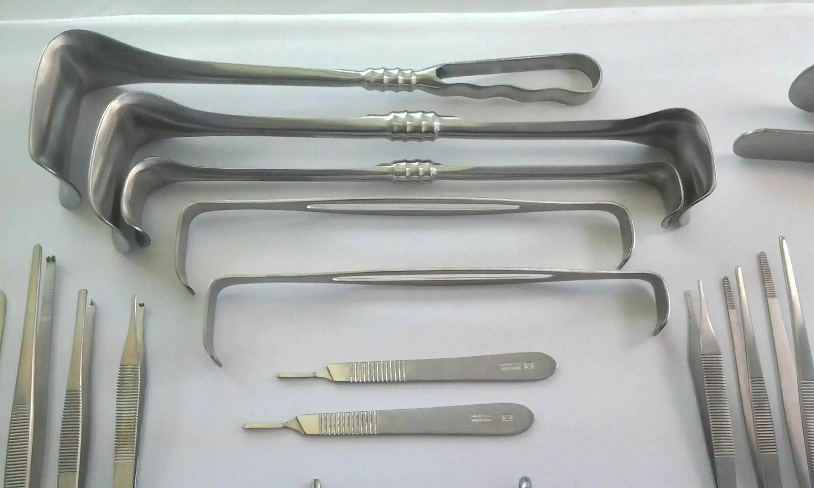 Basic Hand Surgery Instrument 16 Pieces Set - Buy Hand Surgery ...