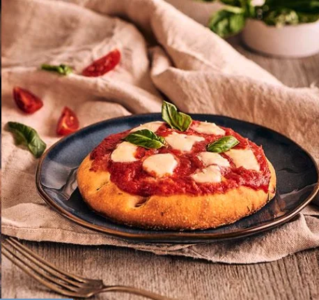 100 G Italian Frozen Pizza Margherita Small Round Giuseppe Verdi ...