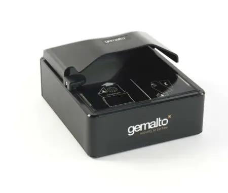 Gemalto by Thales AT10K - Durable Document Reader for Passports