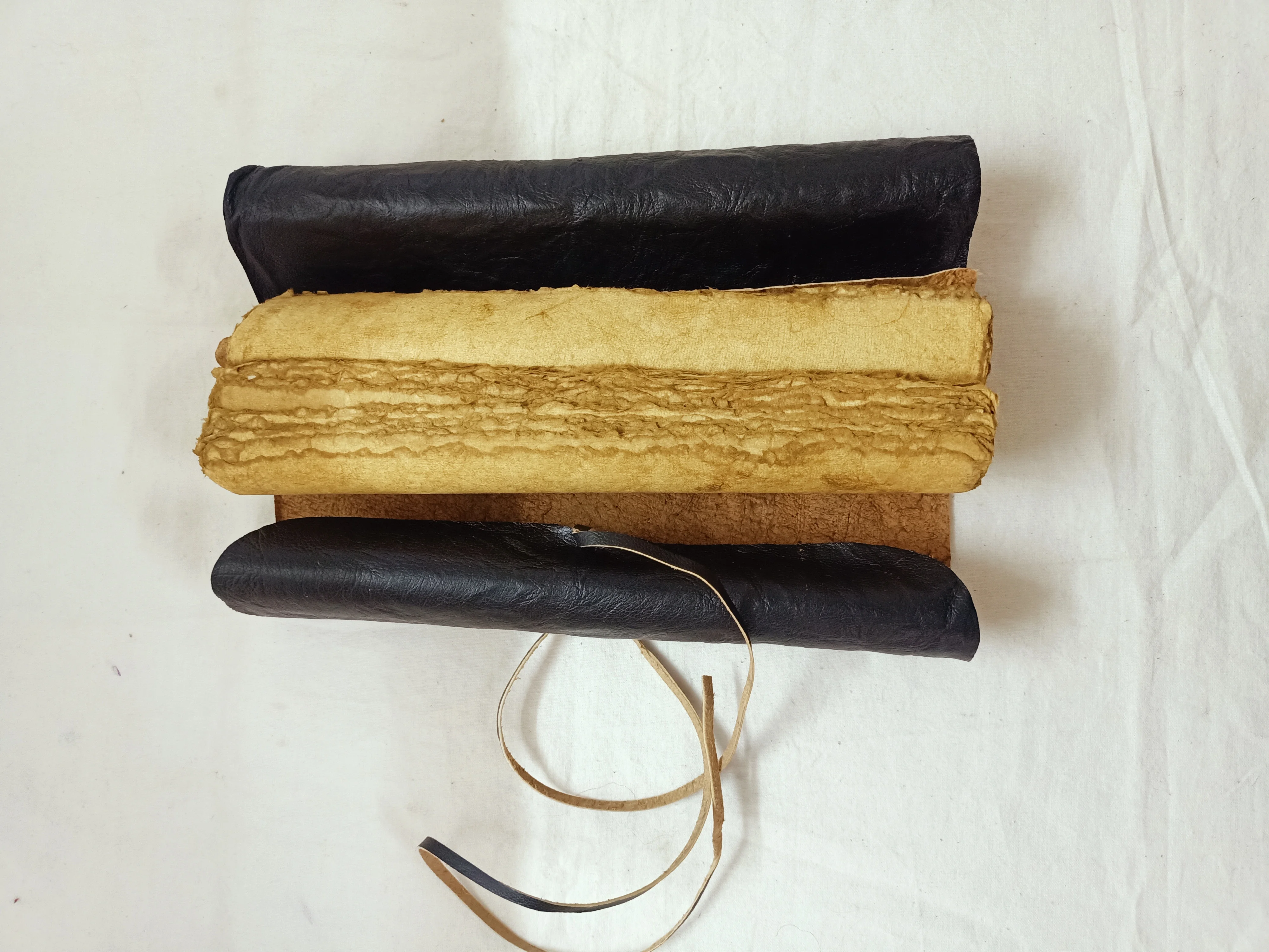 Old Antique Look Scroll Leather Journals Made Using Cotton Handmade ...