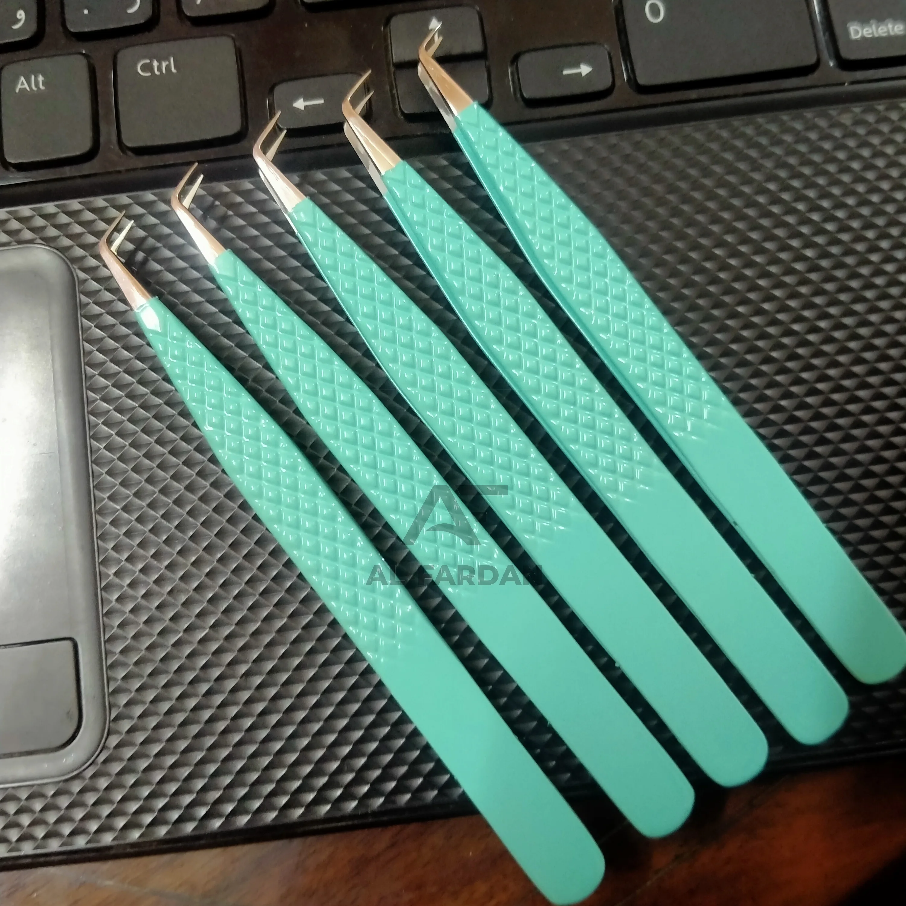 90 Degree Teal Green Color Pastel Eyelash Extension Tweezers
