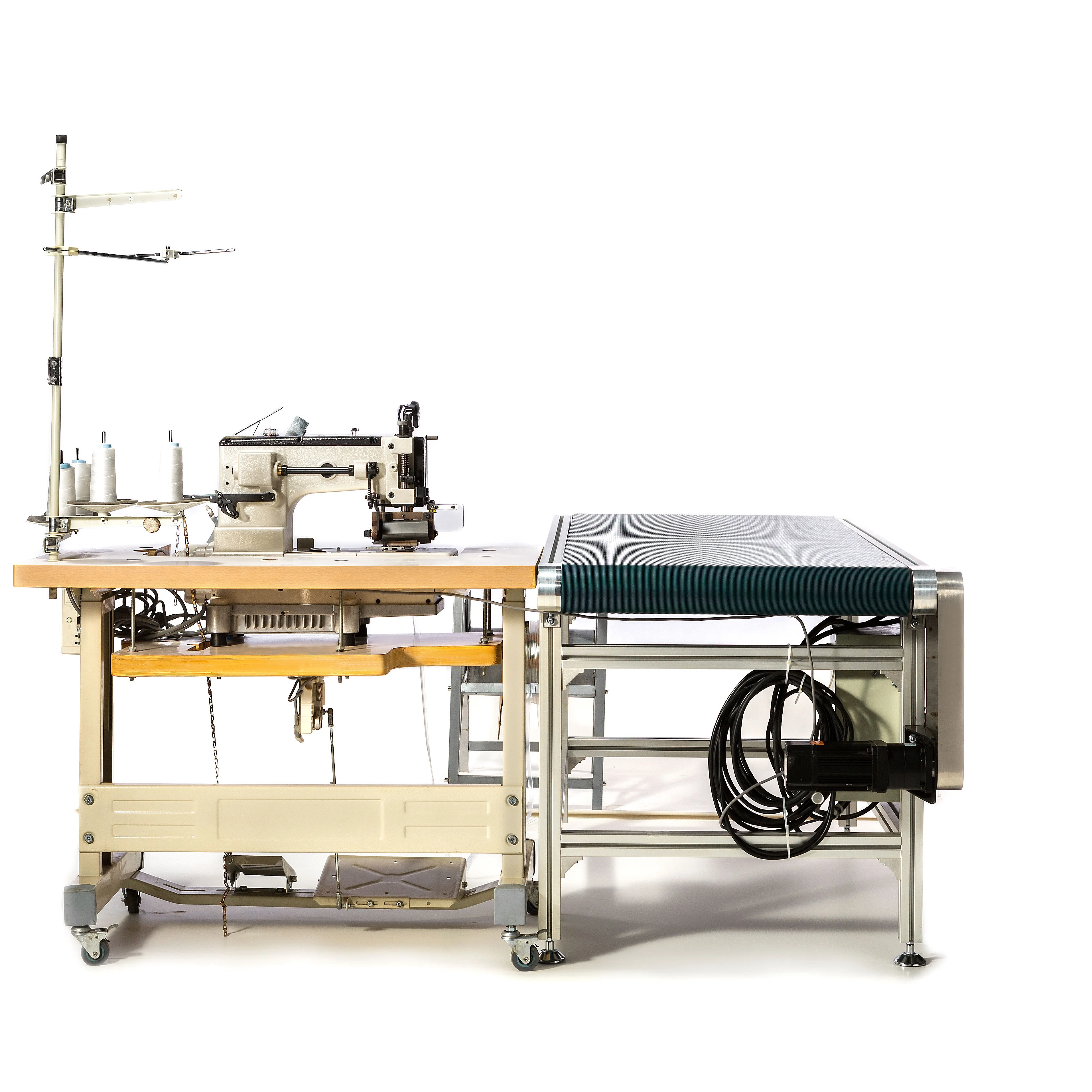 Automatic Conveyor Sewing Machine For Seg - Buy Sewing Machine For ...