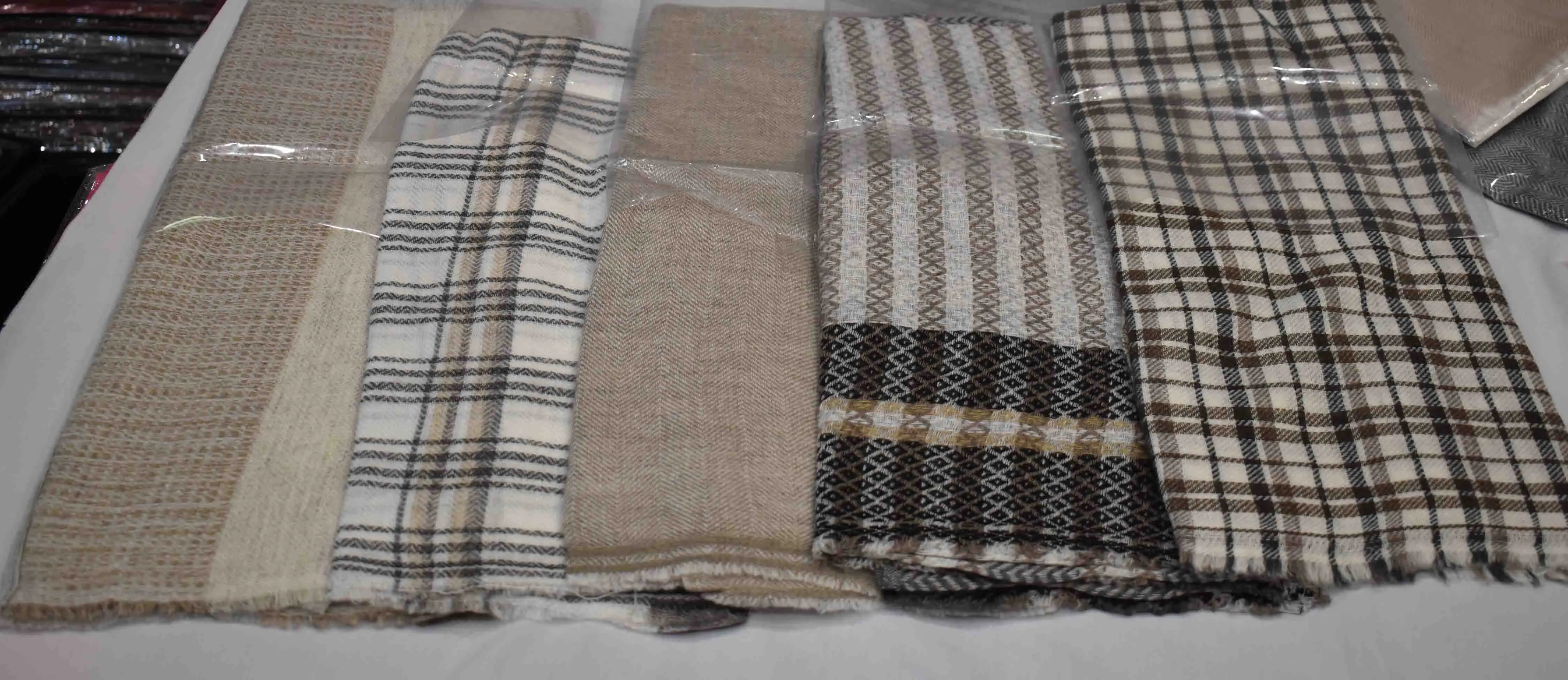 Shop 100% Pashmina Shawls from Nepal - Eco-Friendly & Fair Made